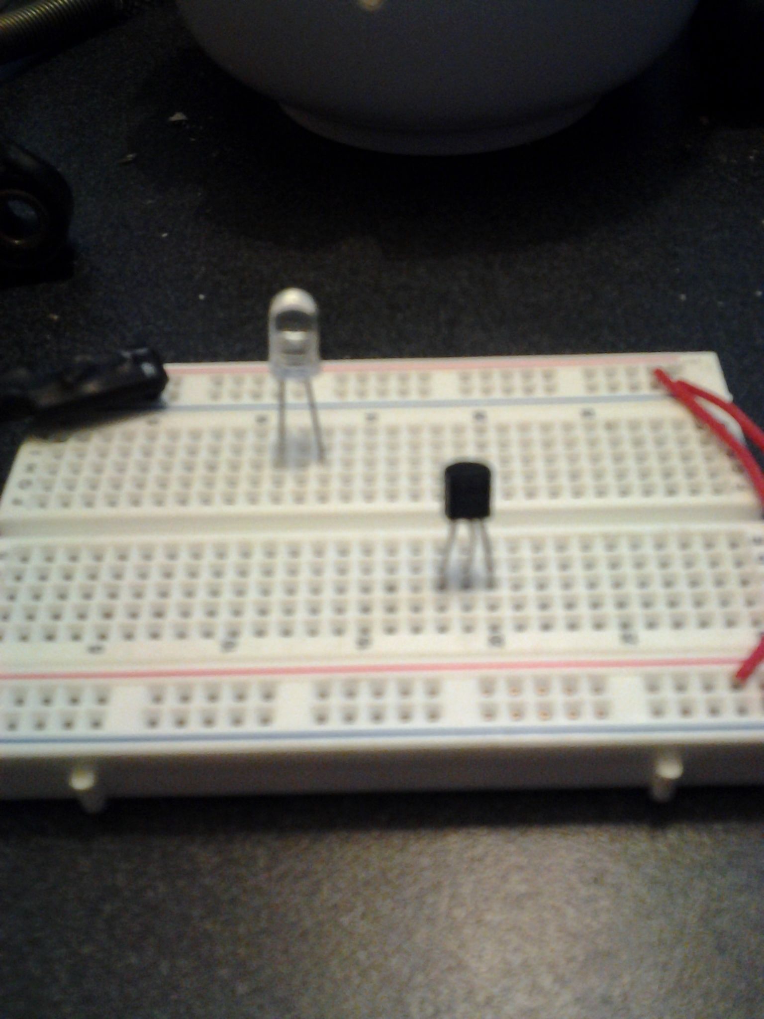 How to Convert a Negative Pulse Into a Positive Using a Transistor : 6 ...