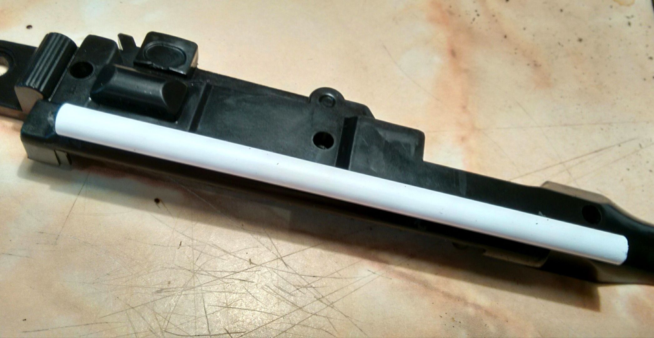 Bioshock Infinite Booker DeWitt's Broadsider/Mauser Pistol Replica : 14 ...