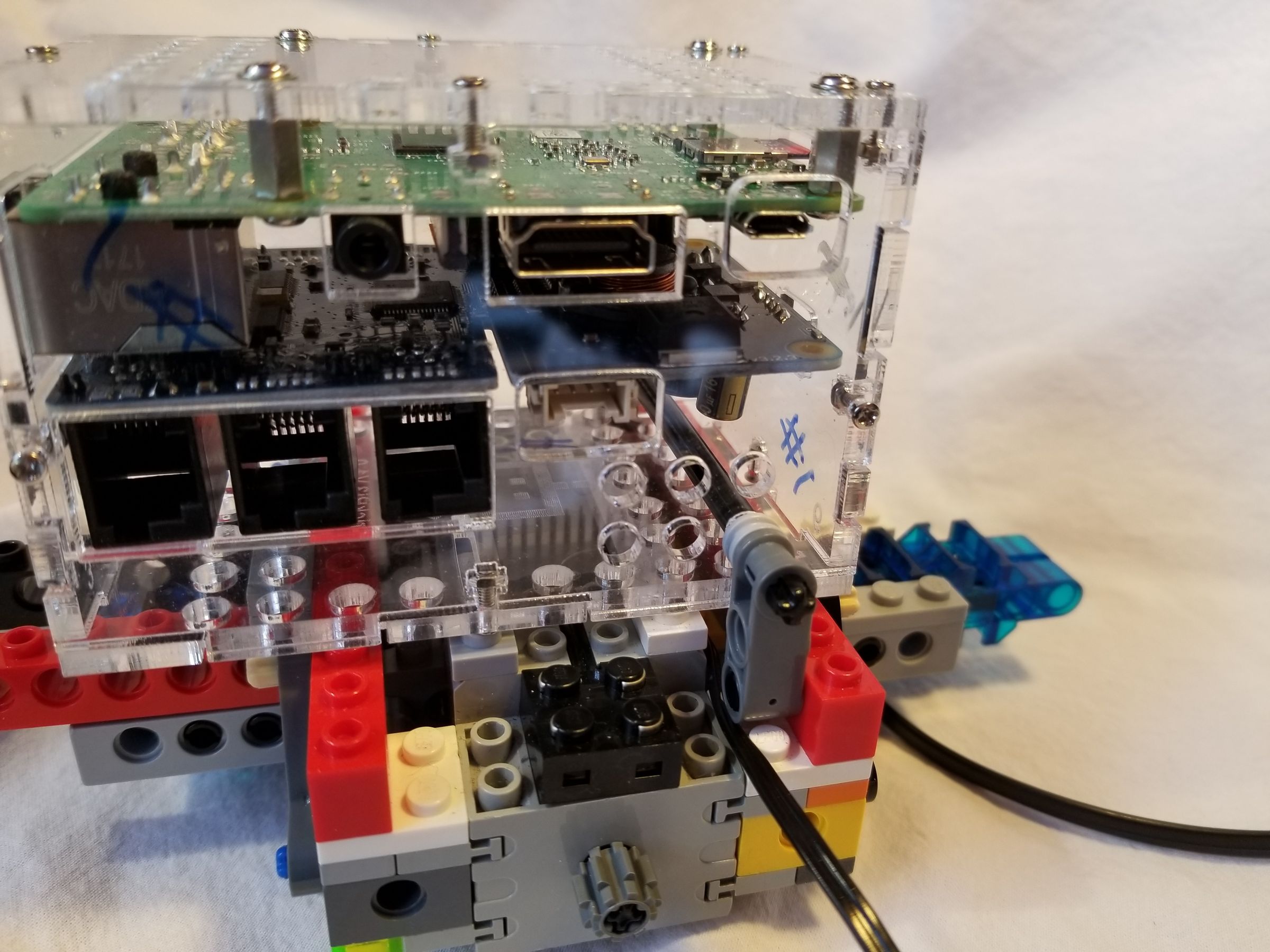 The Covid-19 Delivery Truck - Legos and Scratch Programming : 15 Steps ...