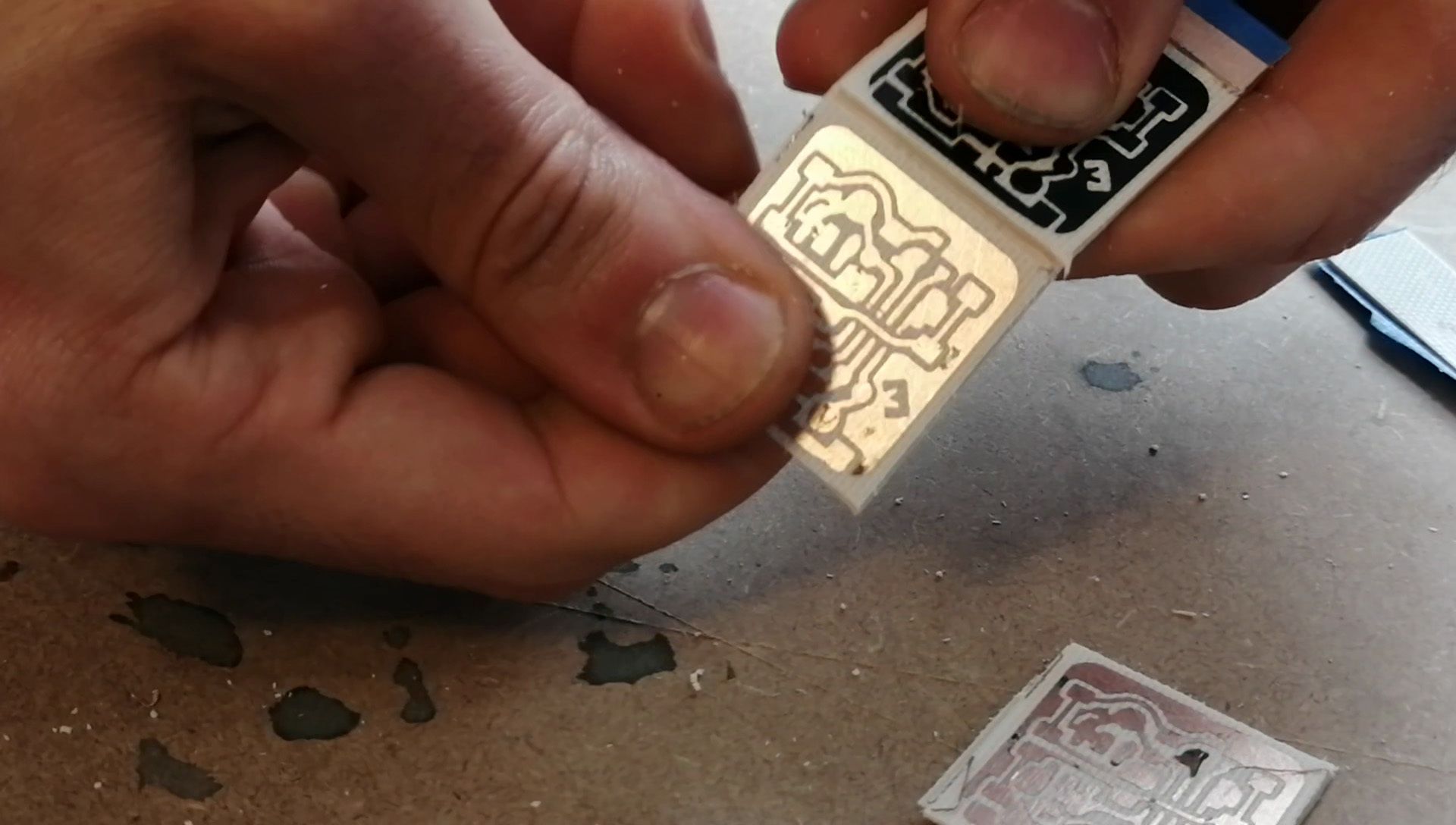 TinyDice: Professional PCBs at Home With Vinyl Cutter : 10 Steps (with ...