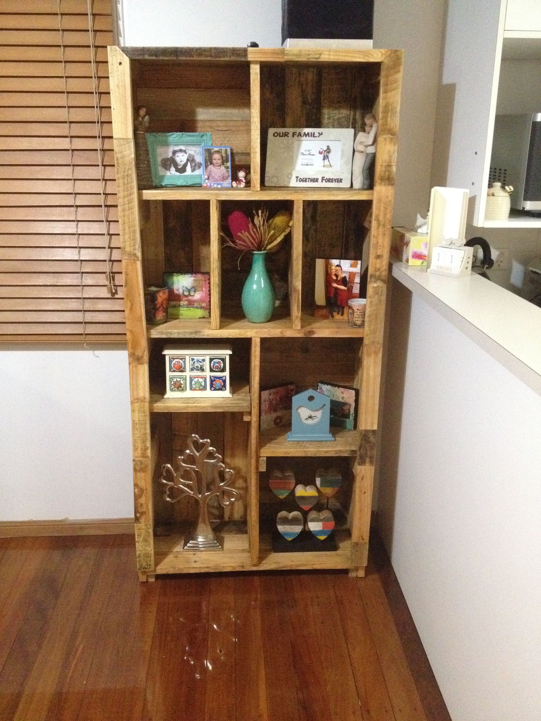 Feature Shelving Unit for the Lounge : 9 Steps (with Pictures ...