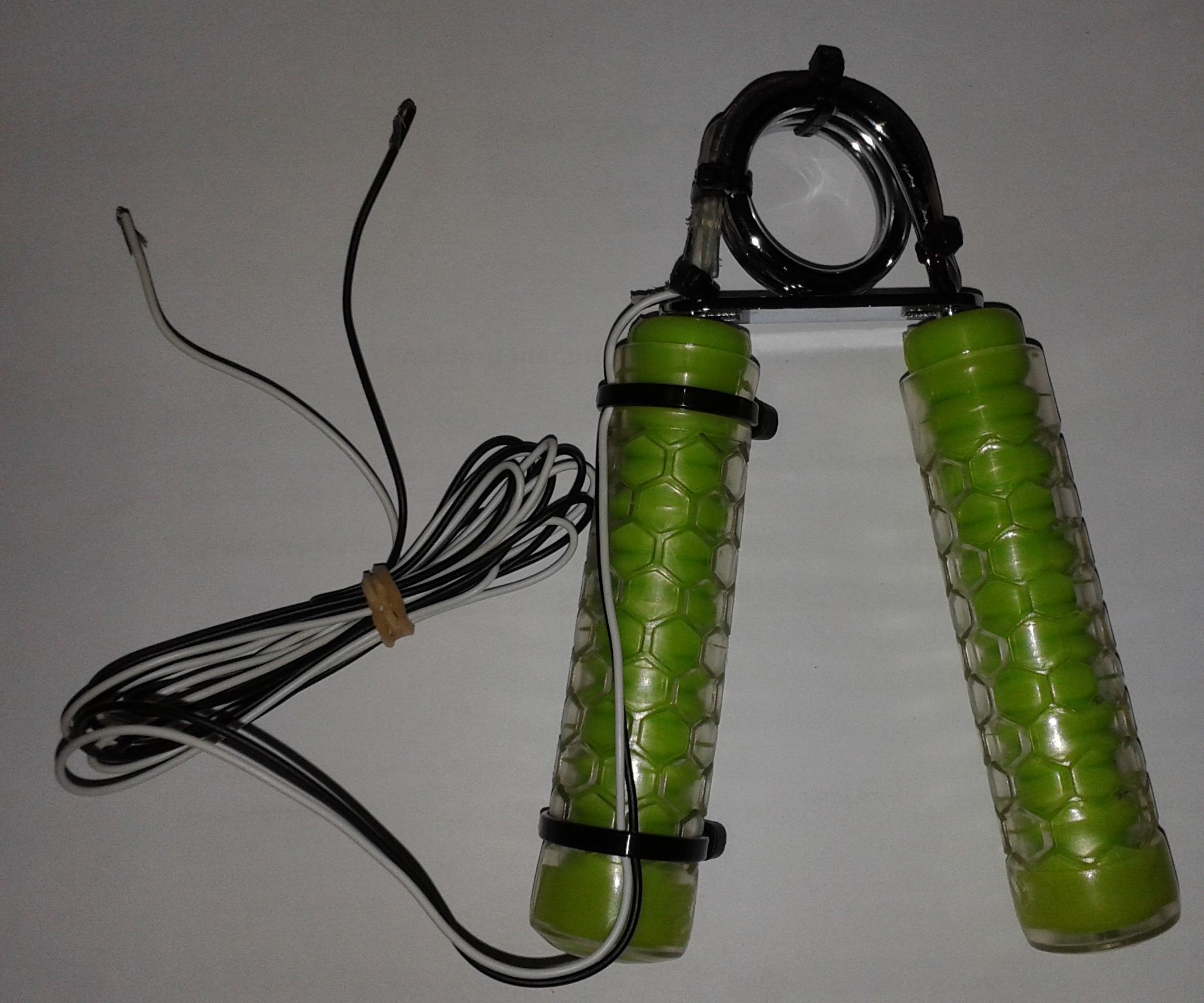 DIY Microcontroller - Hand Dynamometer : 7 Steps - Instructables