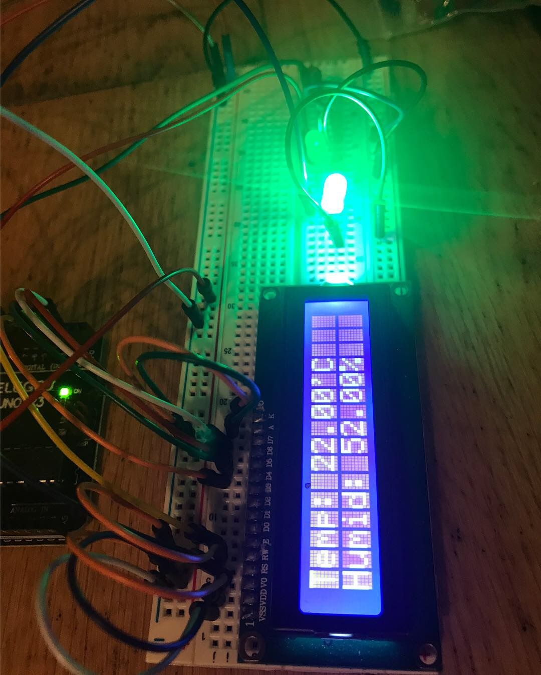 Temp & Humidity Sensor With LCD Disp & LED Indicator : 5 Steps (with ...