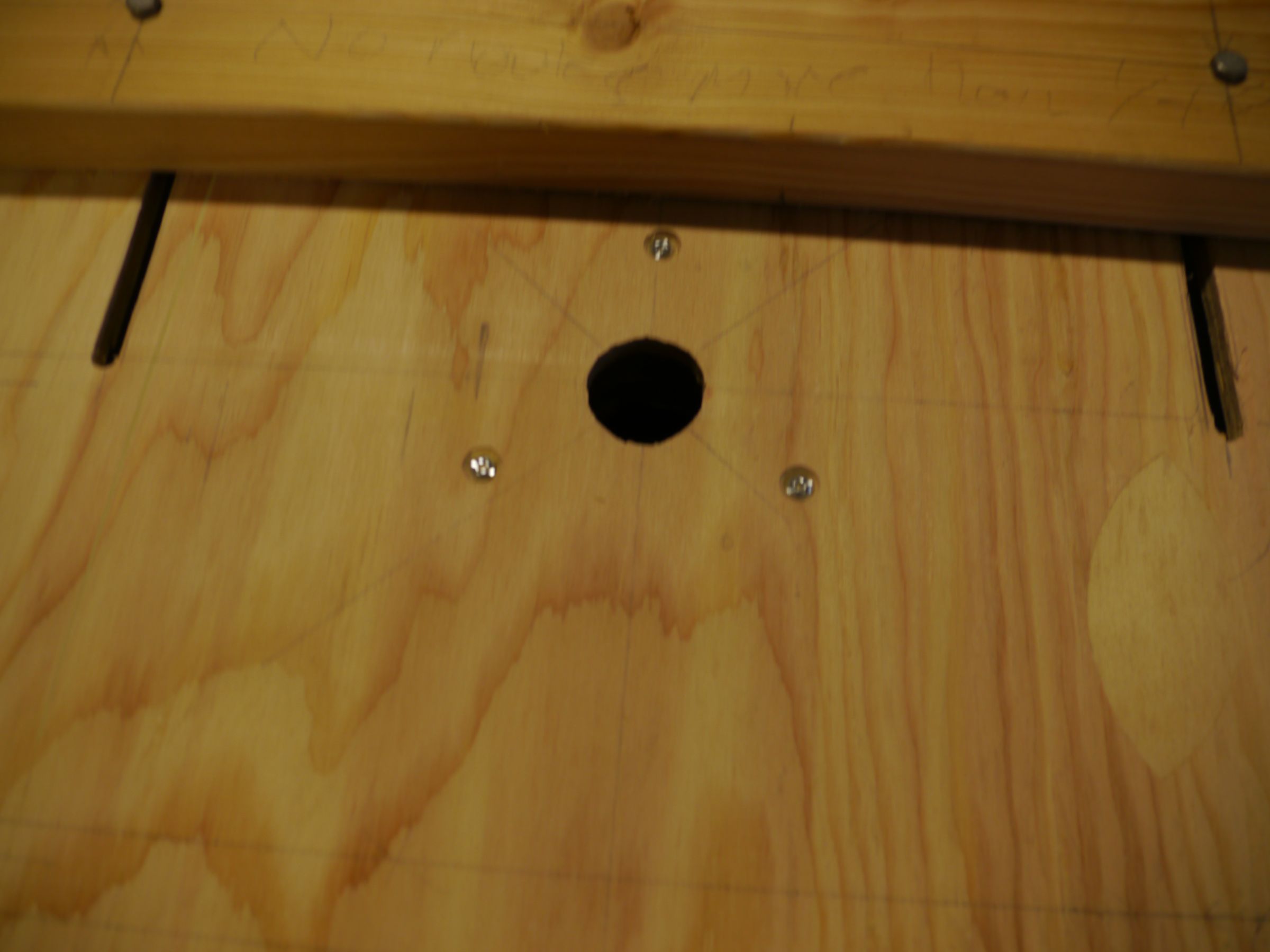 Easy Router Table : 7 Steps - Instructables