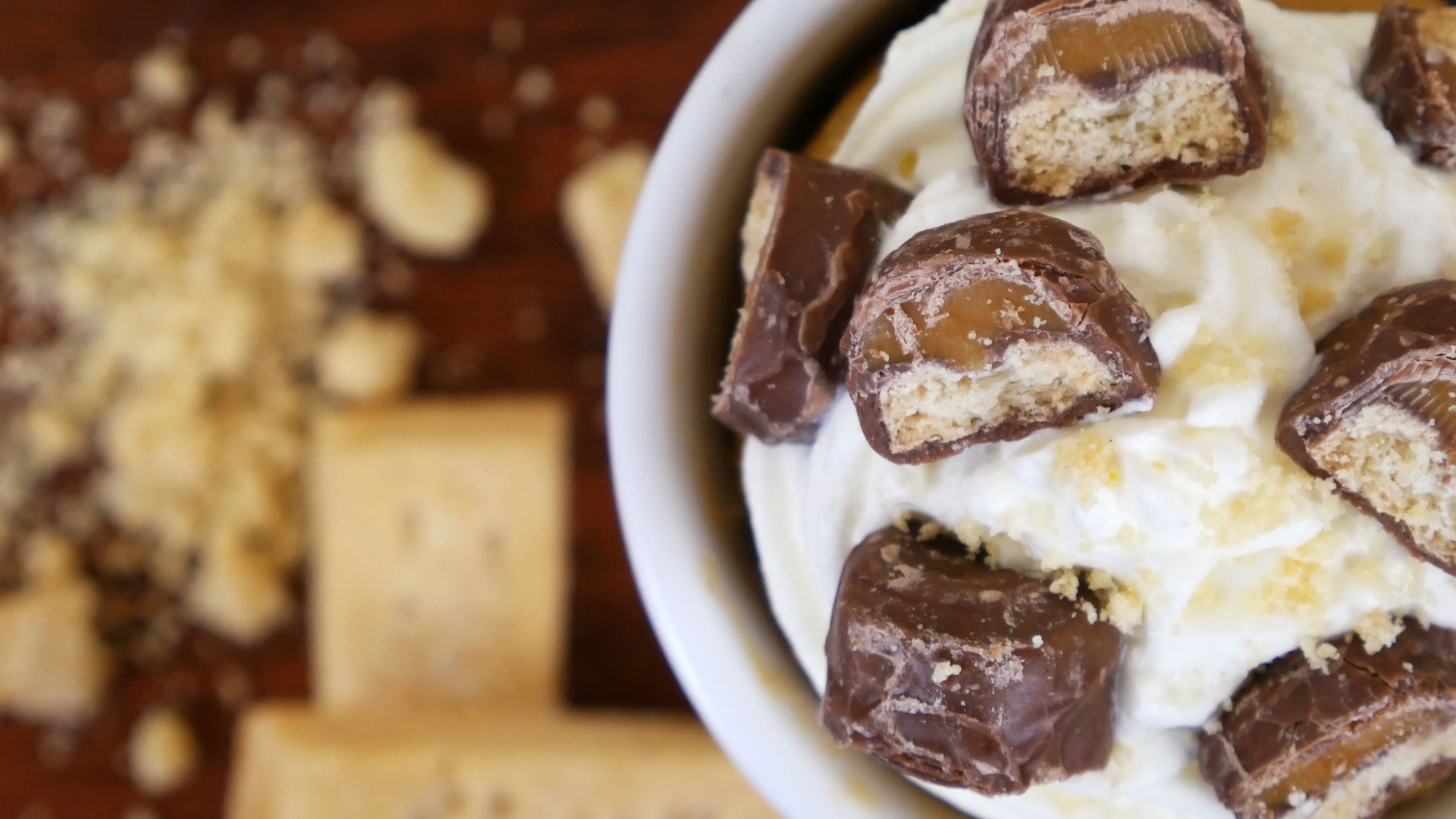 TWIX (CARAMEL MILLIONAIRE SHORTBREAD) MUG CAKE : 3 Steps (with Pictures ...