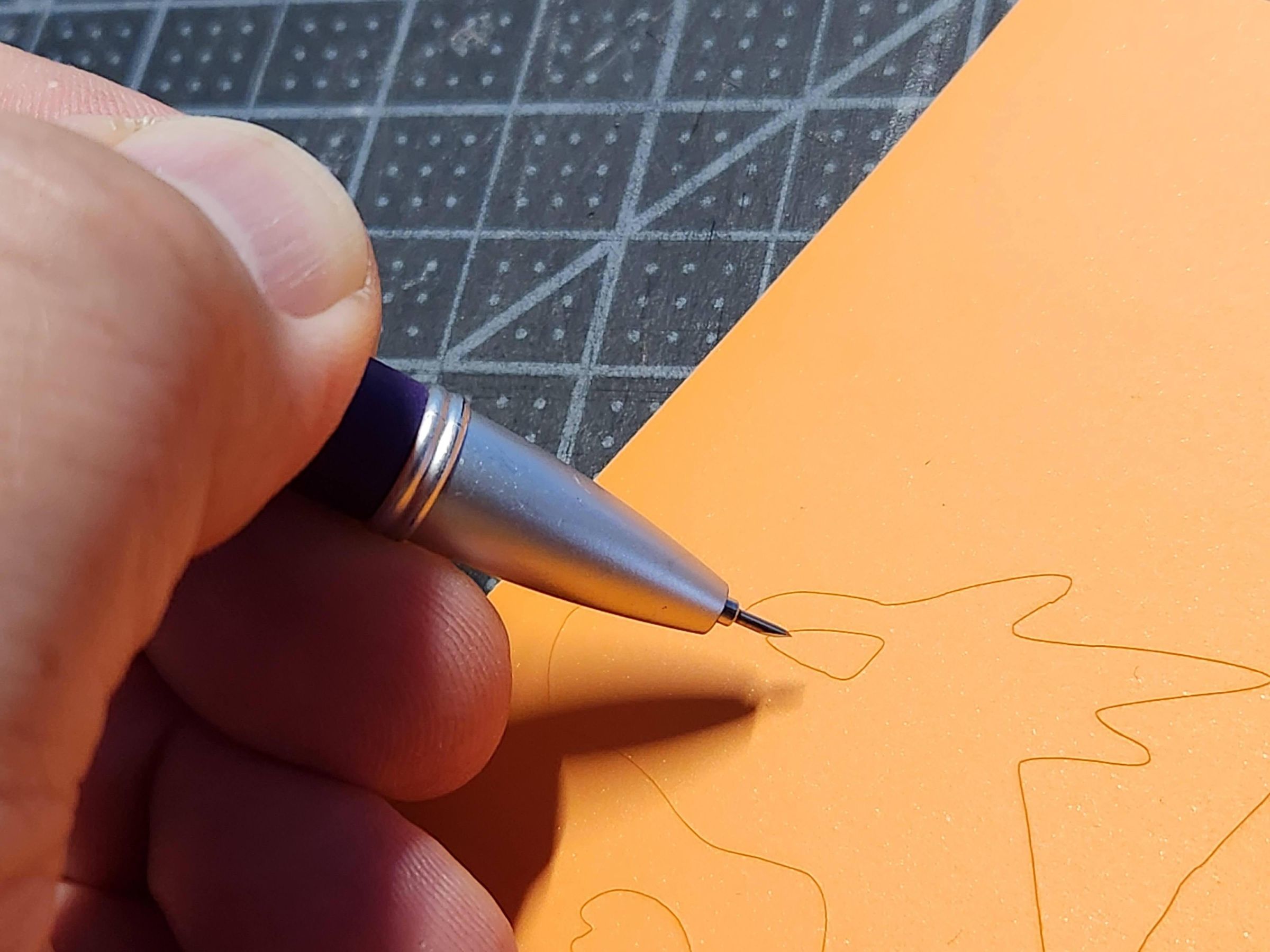 DIY Vinyl Weeding Tool Using Old Cricut Blades : 6 Steps (with Pictures ...