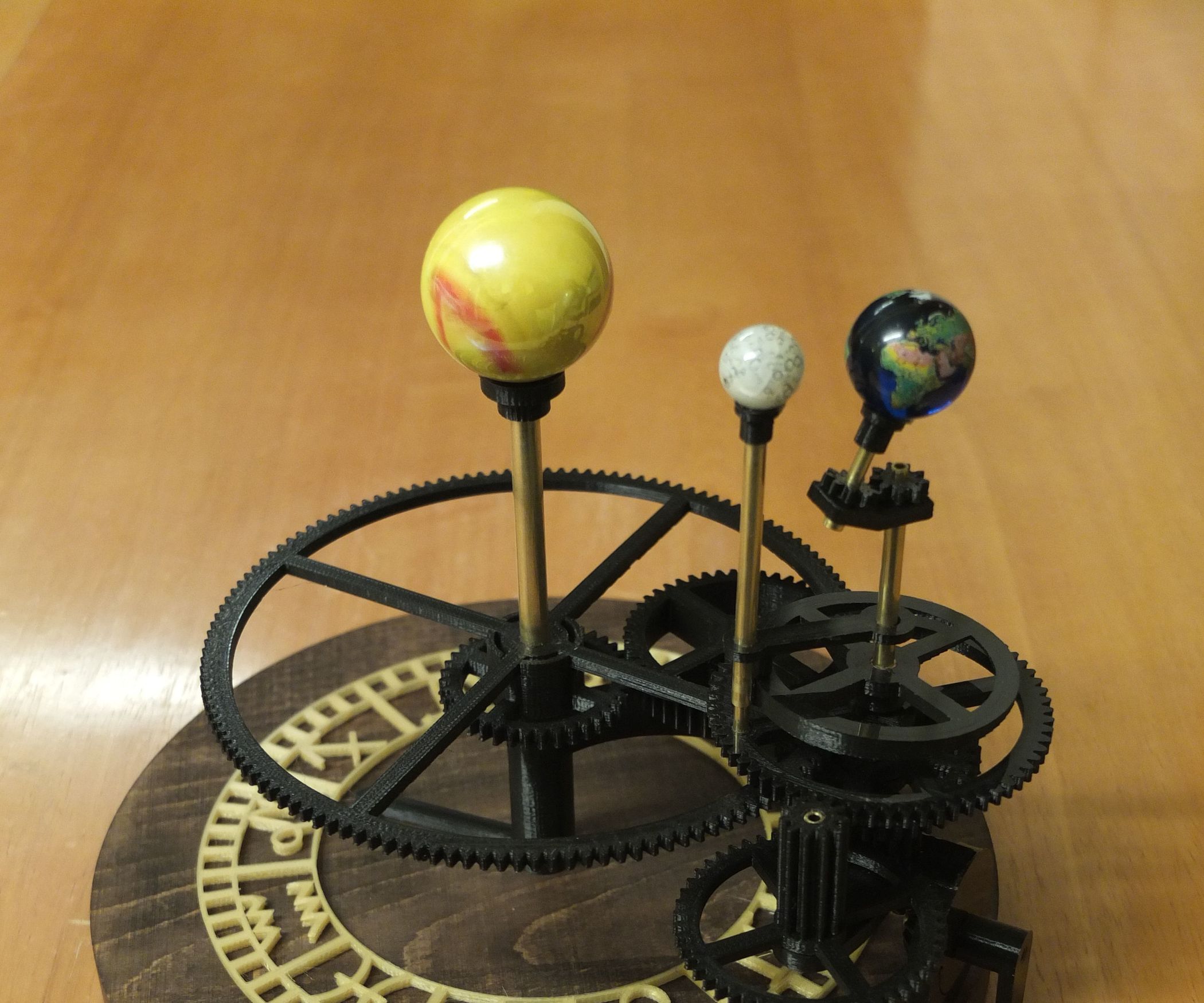 Sun, Earth and Moon Model (Tellurion / Orrery) With 3D Printed Parts ...