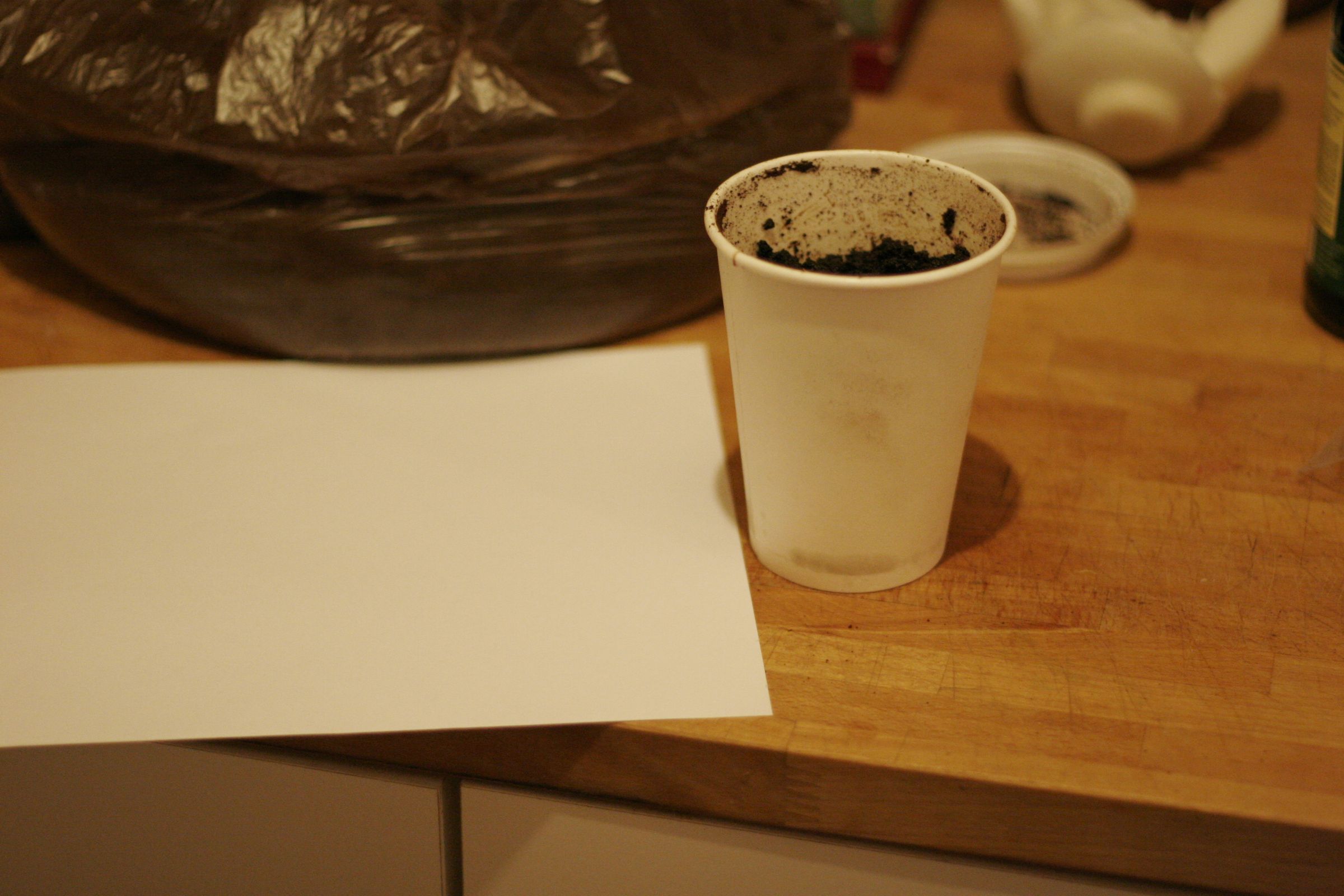 Java Fire Log in a Used Paper Coffee Cup : 8 Steps - Instructables