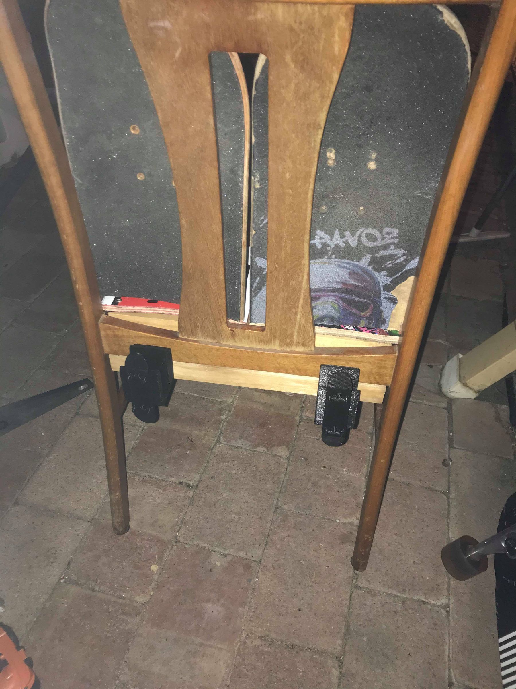 Breathe SKATE Life Into an Old Chair! : 8 Steps - Instructables