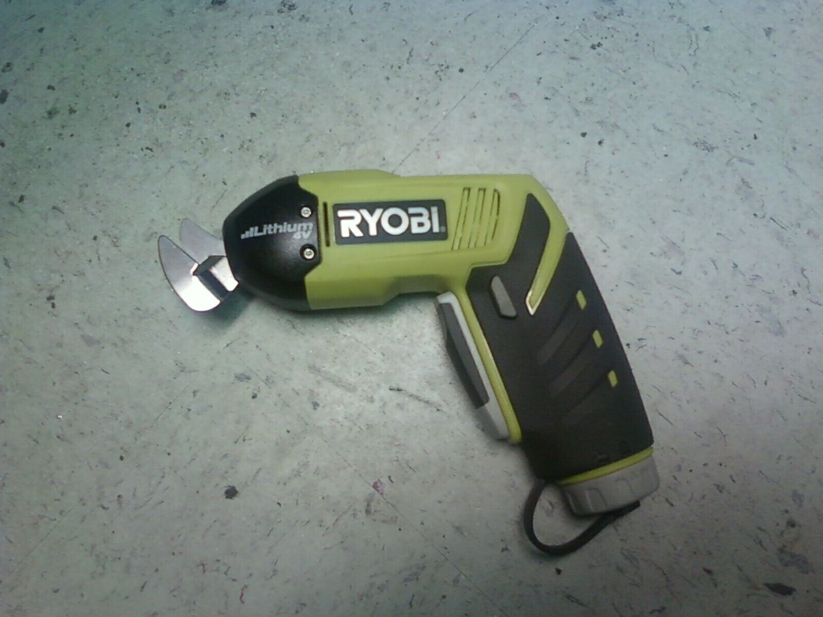 Ryobi 4V Cordless Snips Safety Hack (Defeating the Safety) : 5 Steps ...