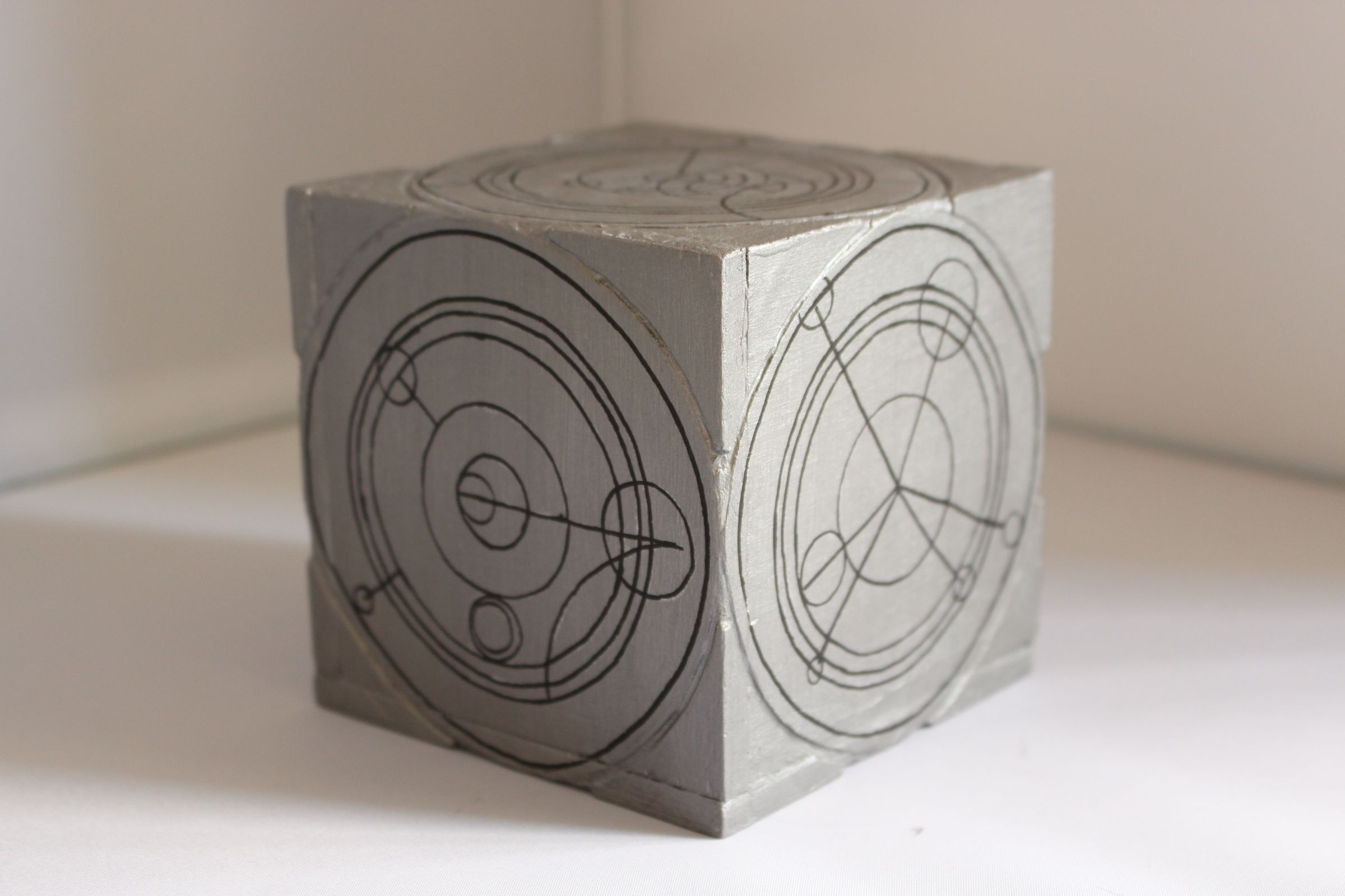 TARDIS Siege Mode Cube : 16 Steps (with Pictures) - Instructables