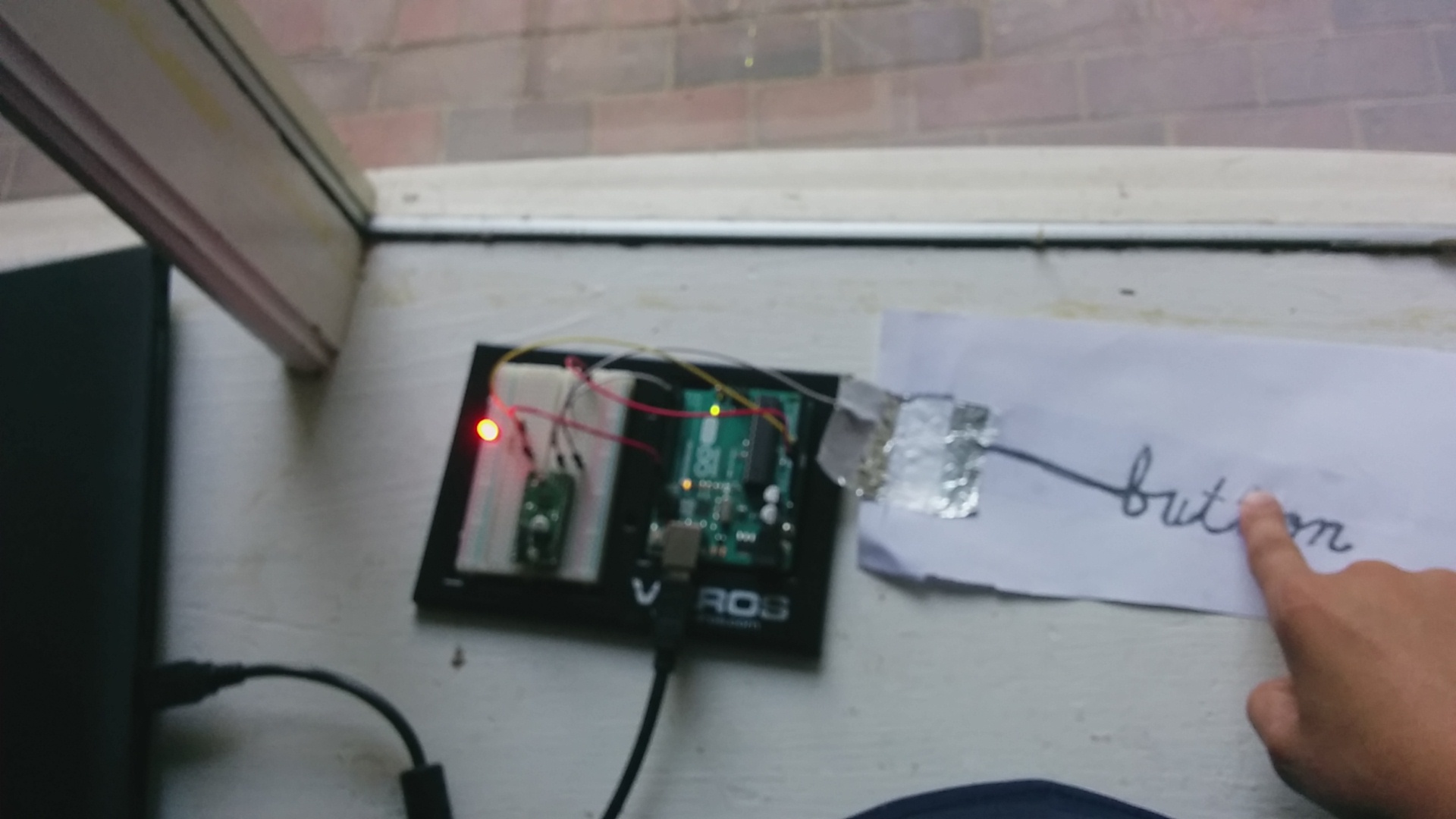 Turn a Pencil Drawing Into a Capacitive Sensor for Arduino : 4 Steps ...