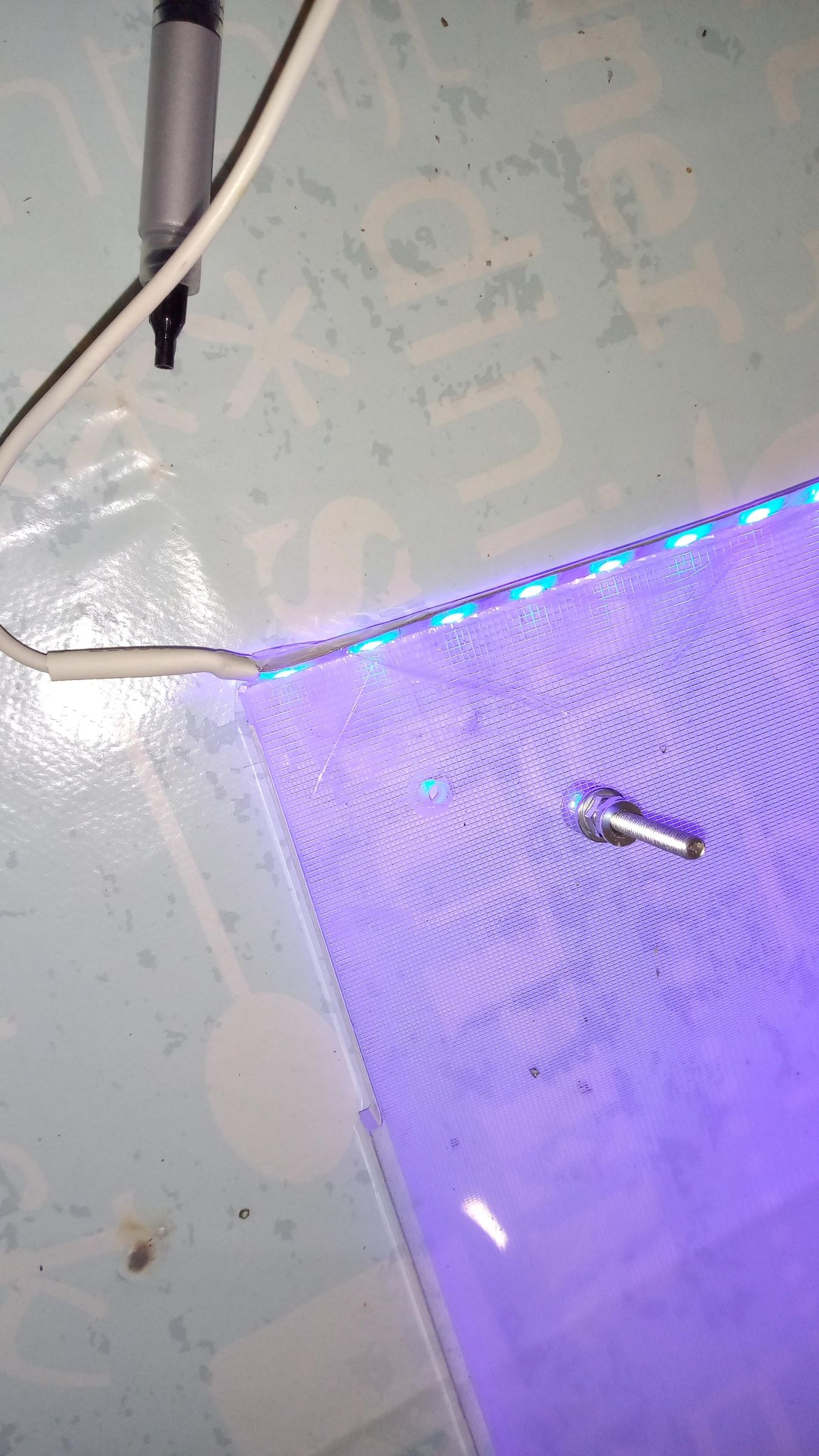 PC Table Bench - Instructables