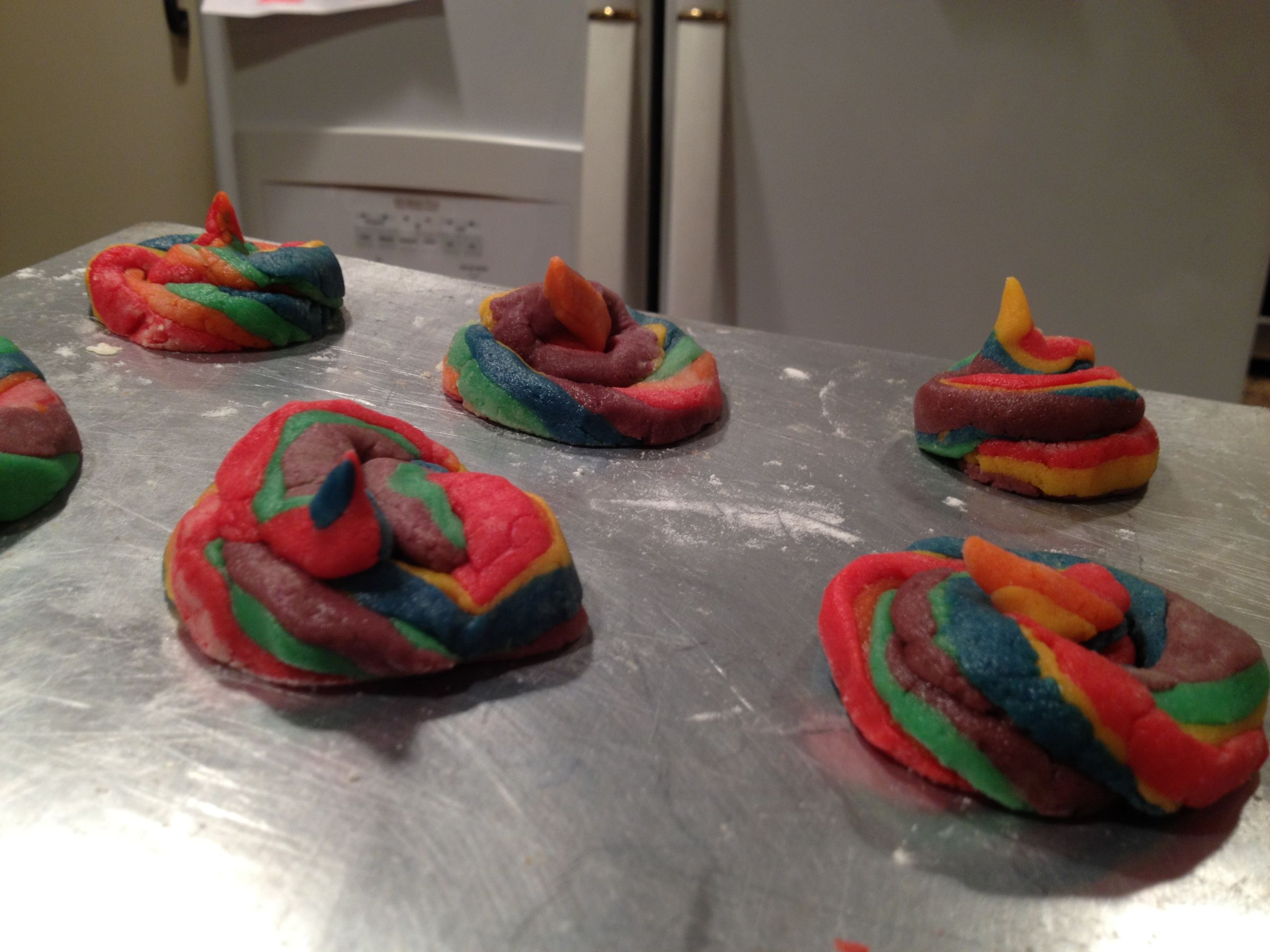 Unicorn Poop® : 9 Steps (with Pictures) - Instructables