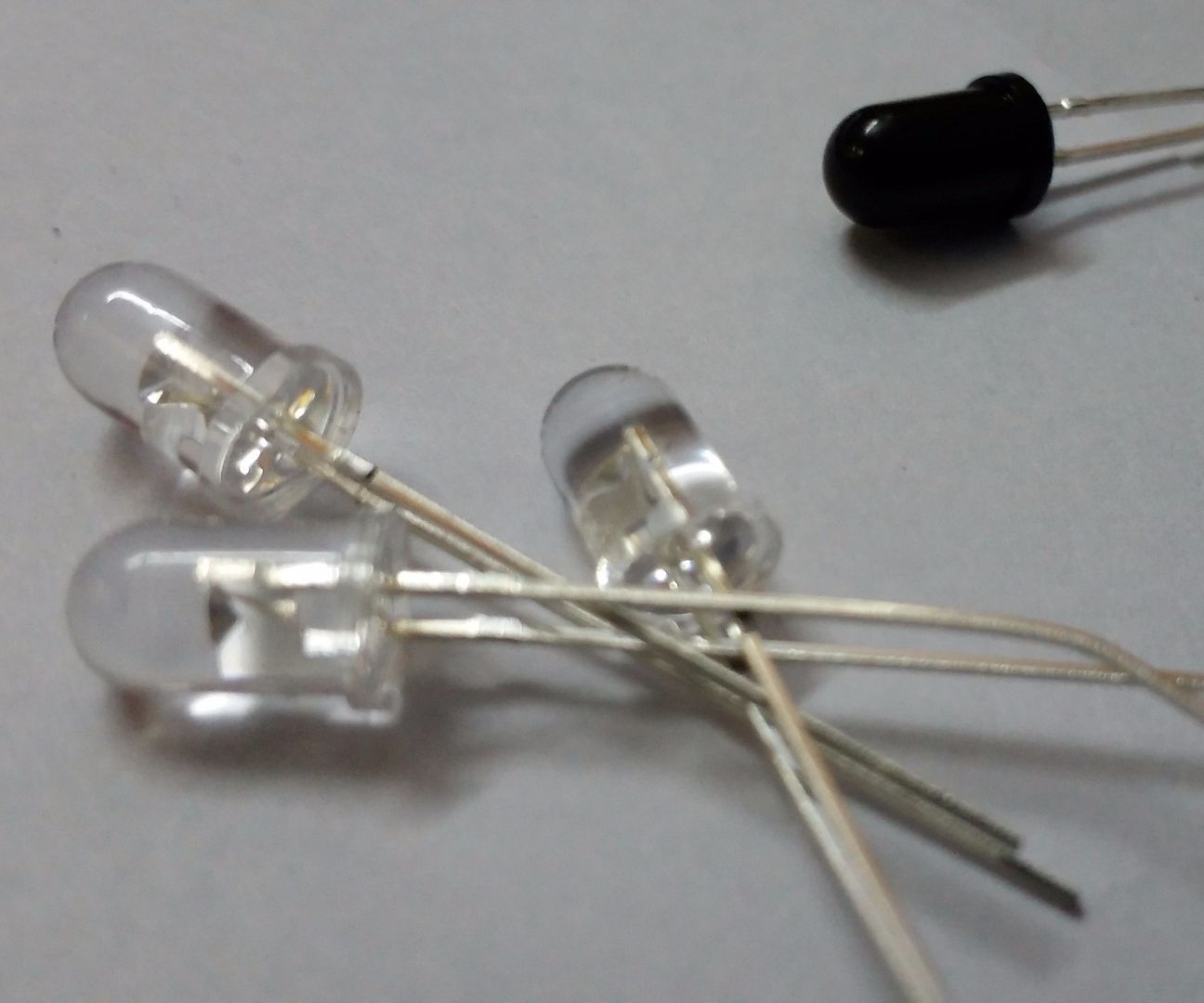 IR PROXIMITY SENSOR : 5 Steps (with Pictures) - Instructables