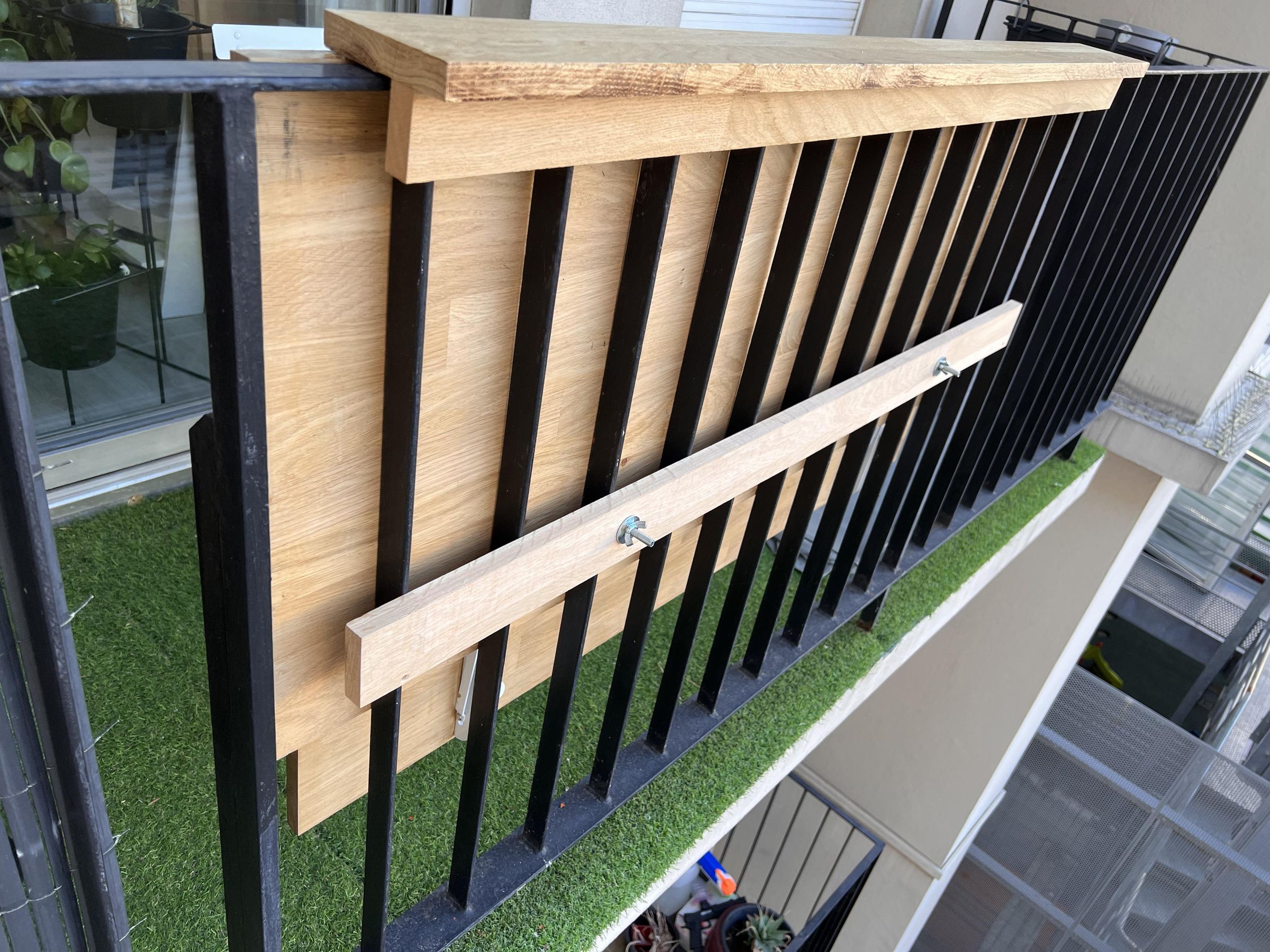 Foldable Hanging Balcony Bar/Table : 5 Steps (with Pictures ...