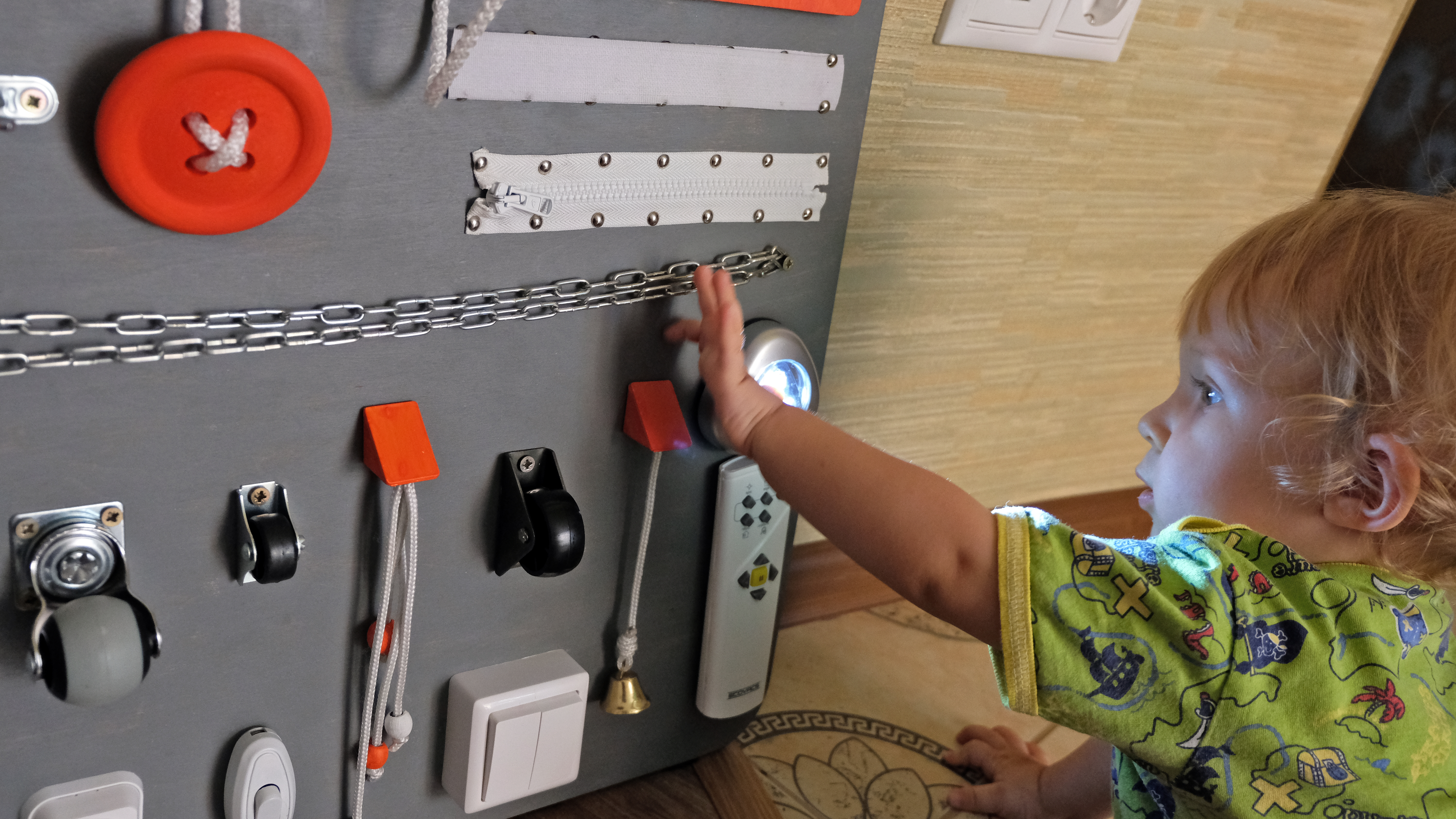 Busy Board : 19 Steps (with Pictures) - Instructables