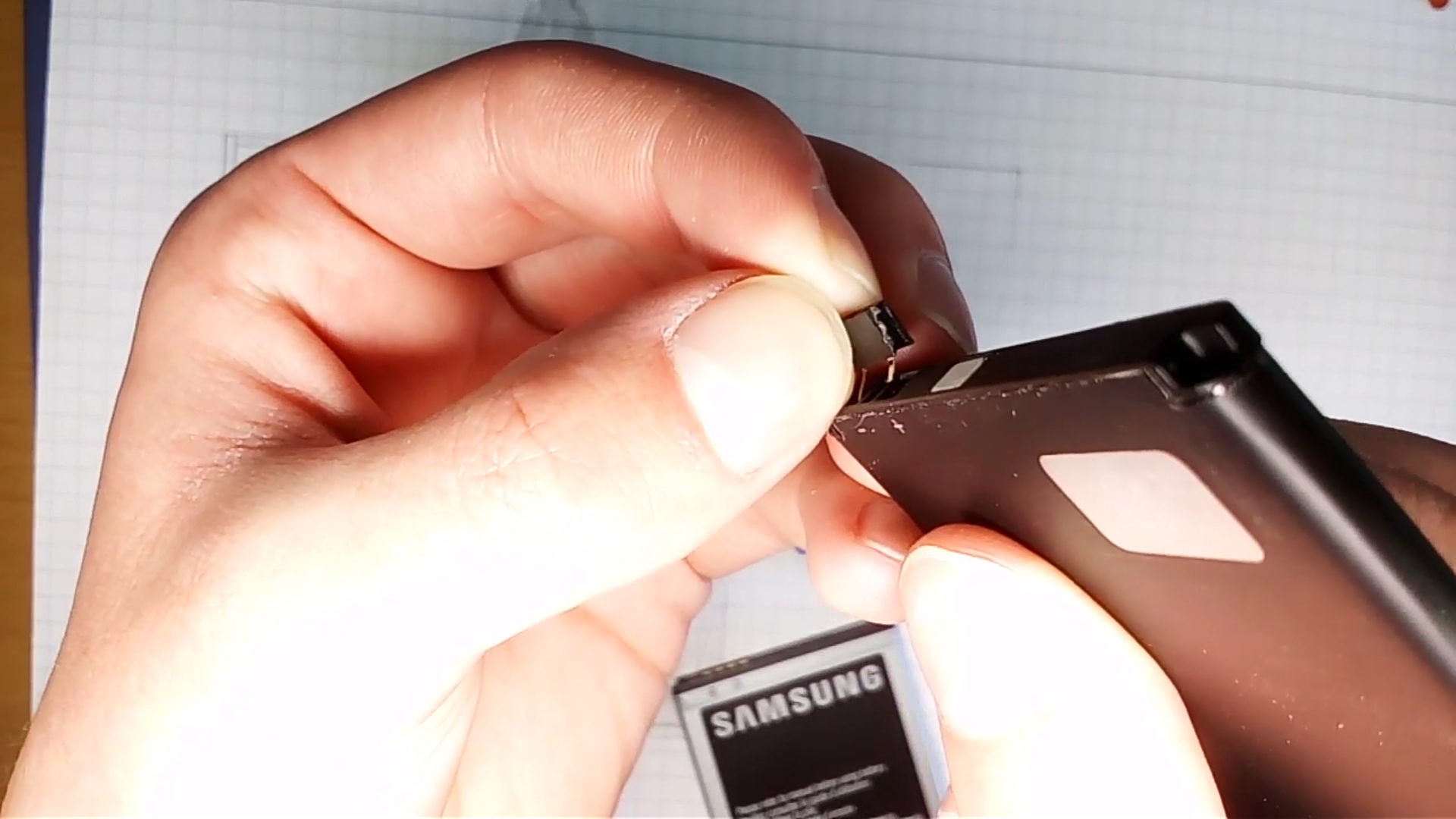 Reuse Old Phone Batteries As a Powerbank (earth Day Part 1) : 7 Steps ...