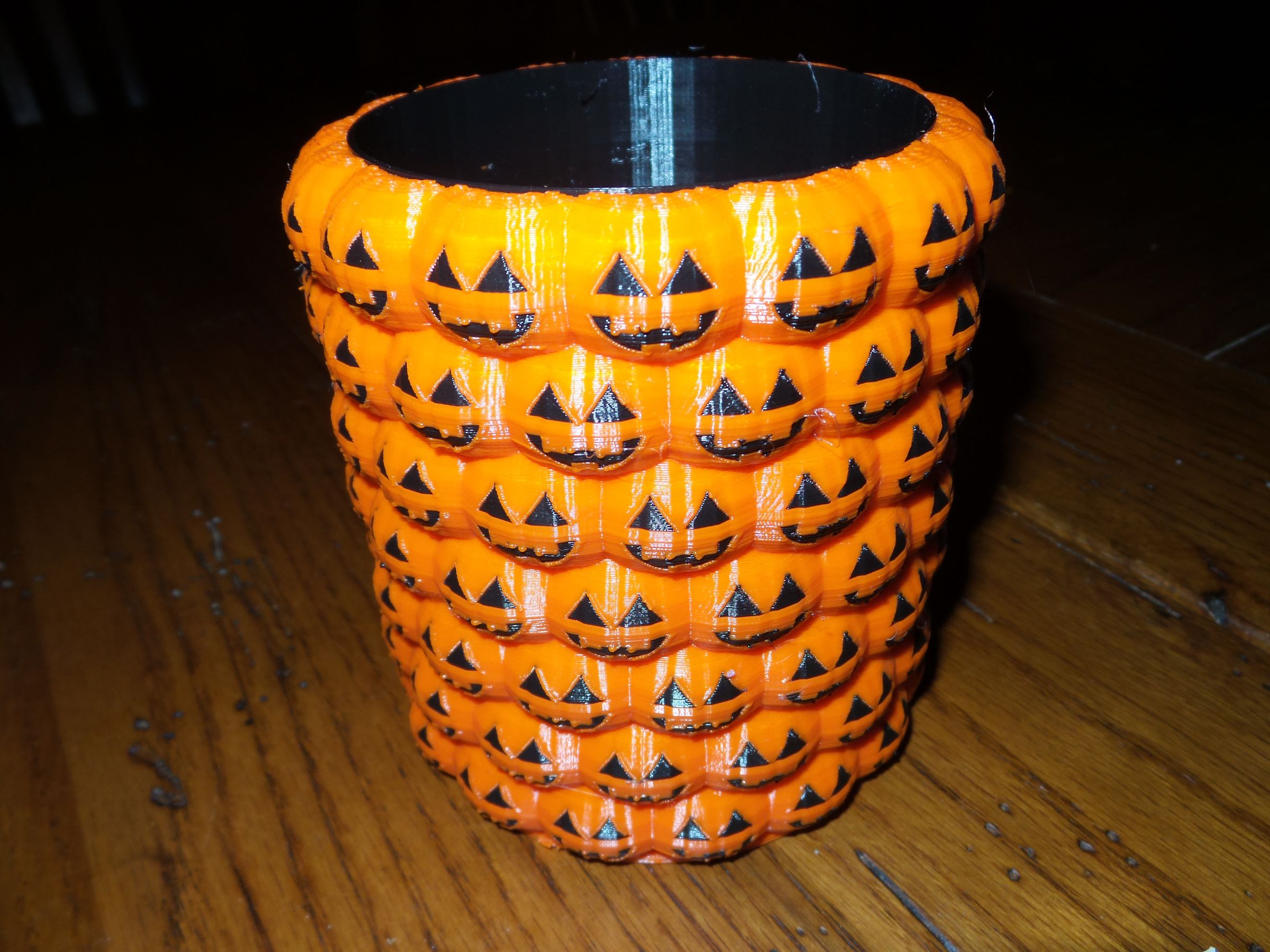 3D Printed Halloween Pencil Holder : 4 Steps (with Pictures ...