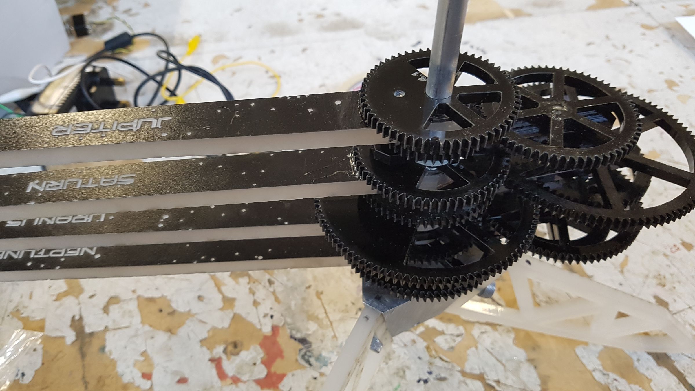 How to Build an Accurate Mechanical Model of the Solar System : 11 ...