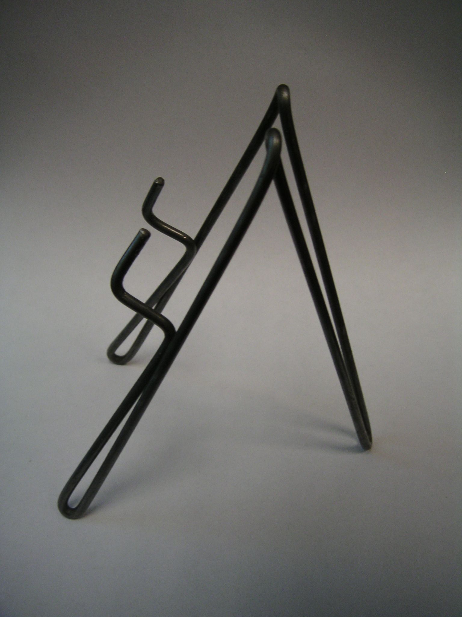 Functional Apple IPhone Stand - Instructables