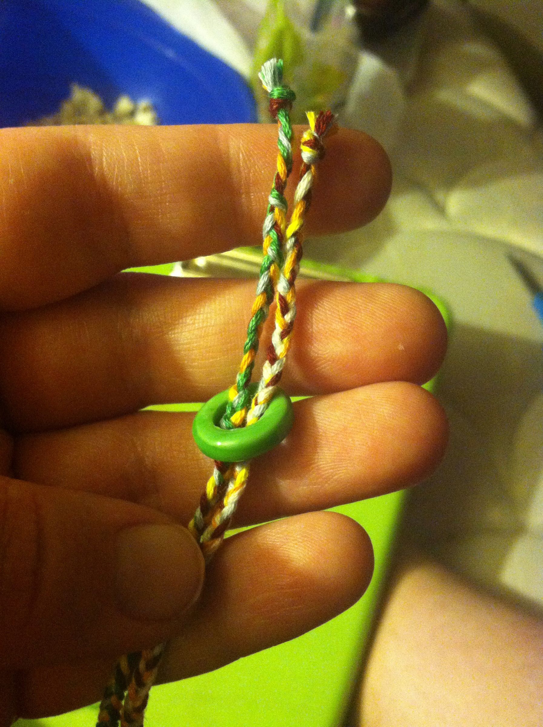 Macrame Interchangeable Stone Necklace : 10 Steps - Instructables