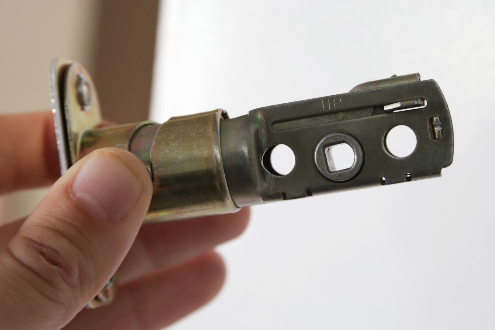 How to Change a Lock : 6 Steps (with Pictures) - Instructables