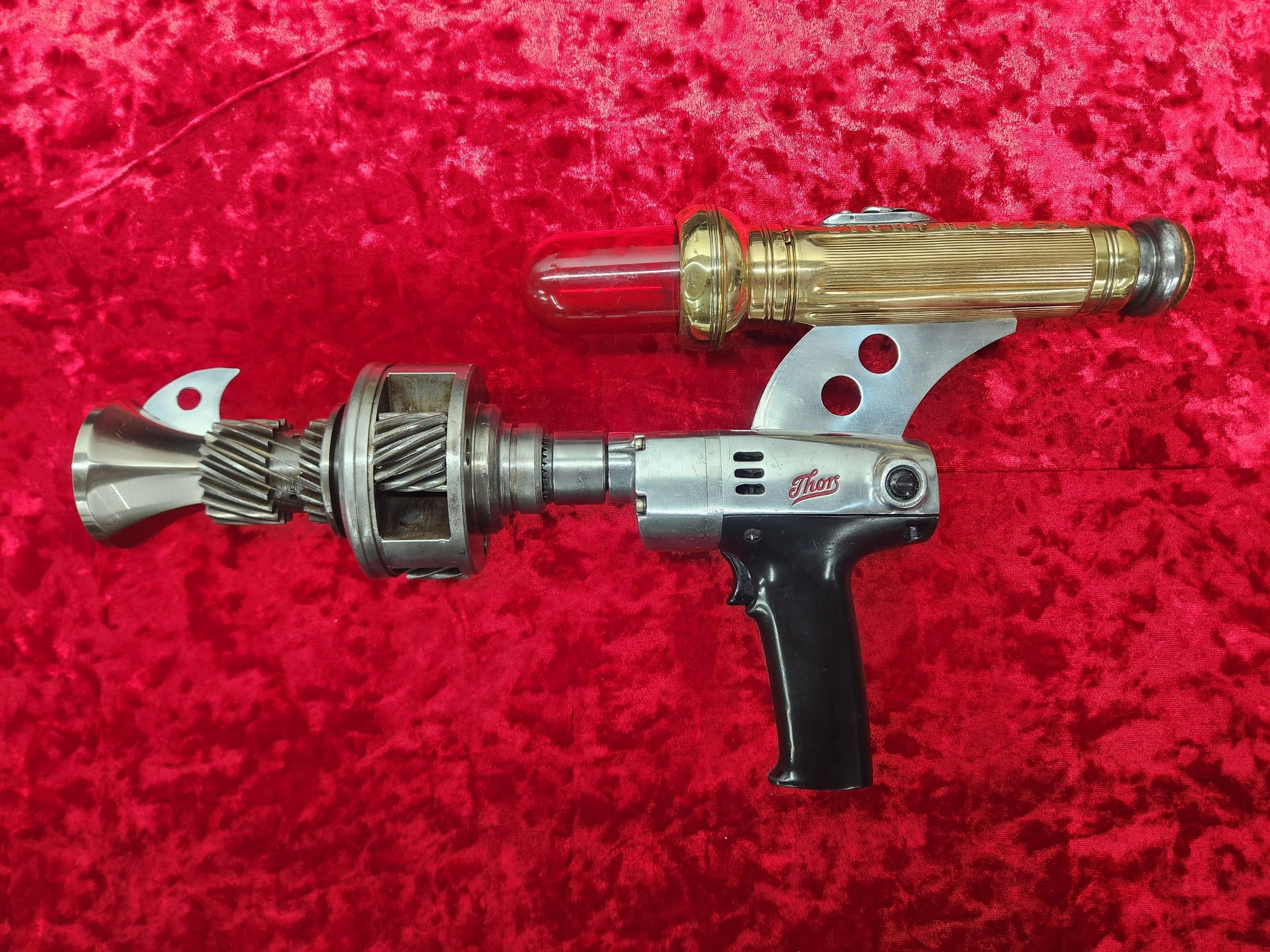 Sci-Fi Steam Punk Ray Gun From Junk Parts : 6 Steps (with Pictures ...