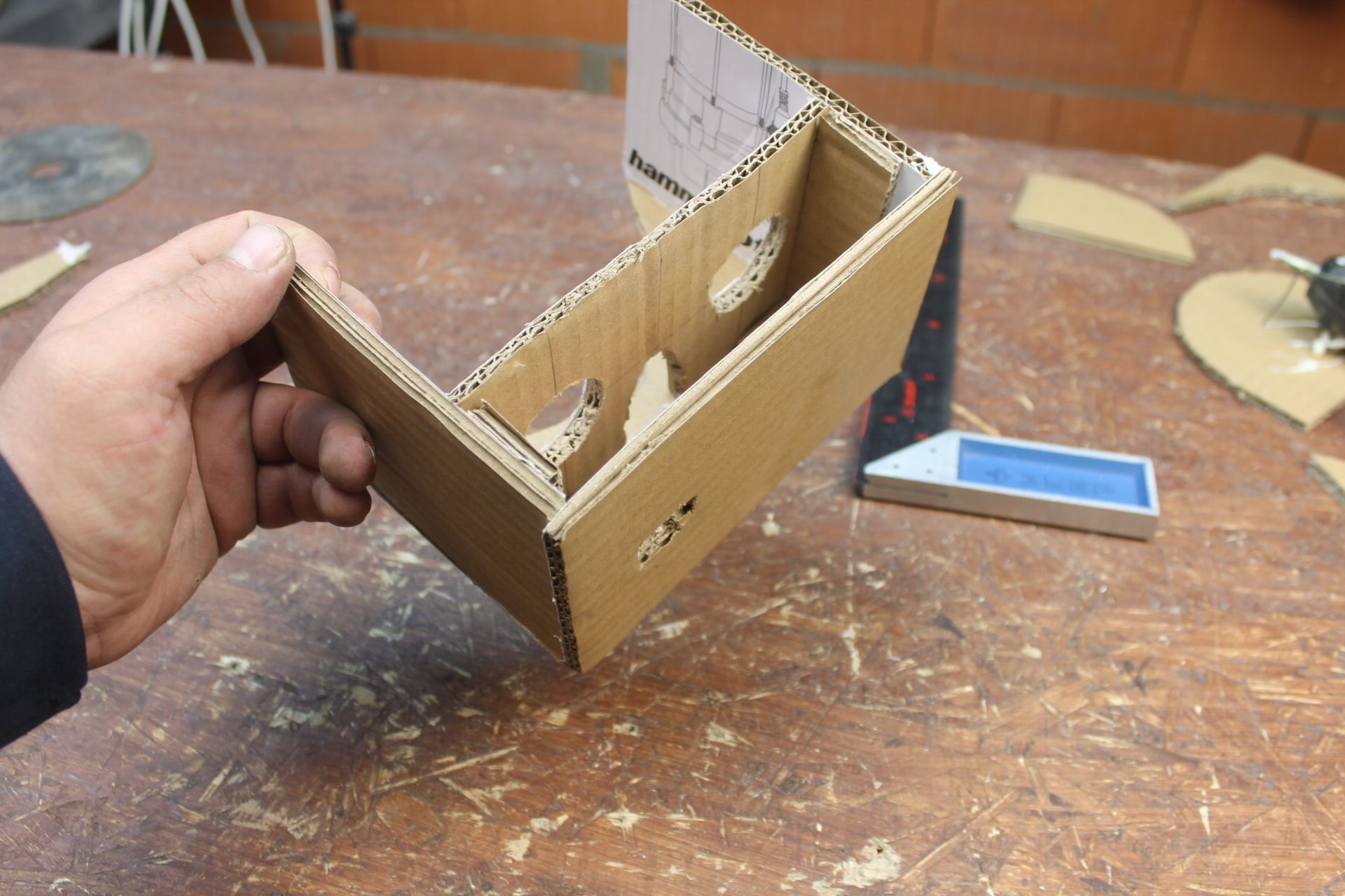 Cardboard Welder Mask : 14 Steps - Instructables