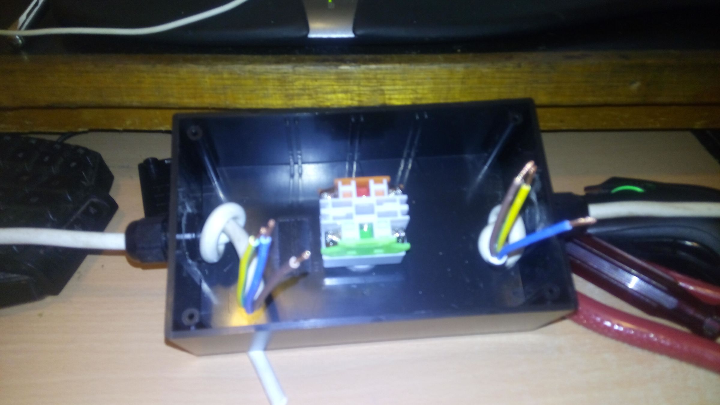 Emergency Stop Button : 10 Steps (with Pictures) - Instructables