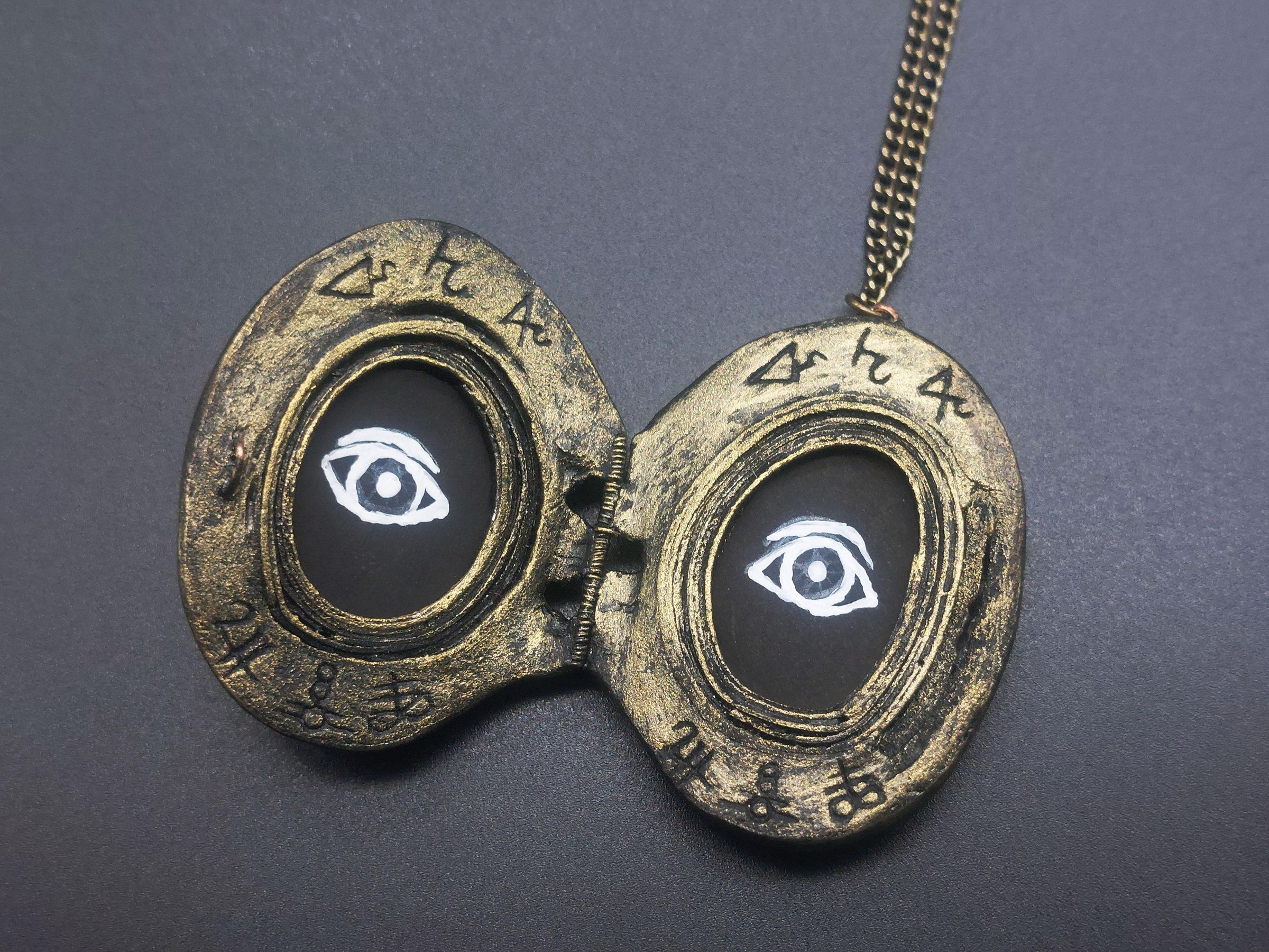 Slytherin's Locket (With Secrets Inside!) : 12 Steps (with Pictures ...