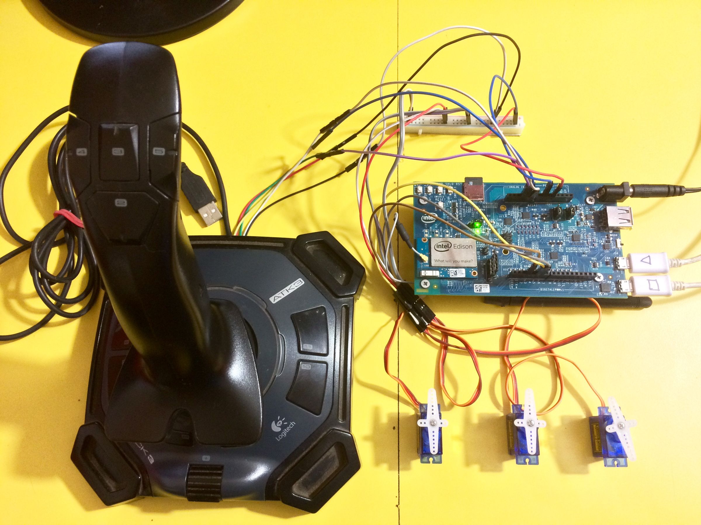 JOYSTICK CONTROLLED SERVO MOTORS : 9 Steps - Instructables