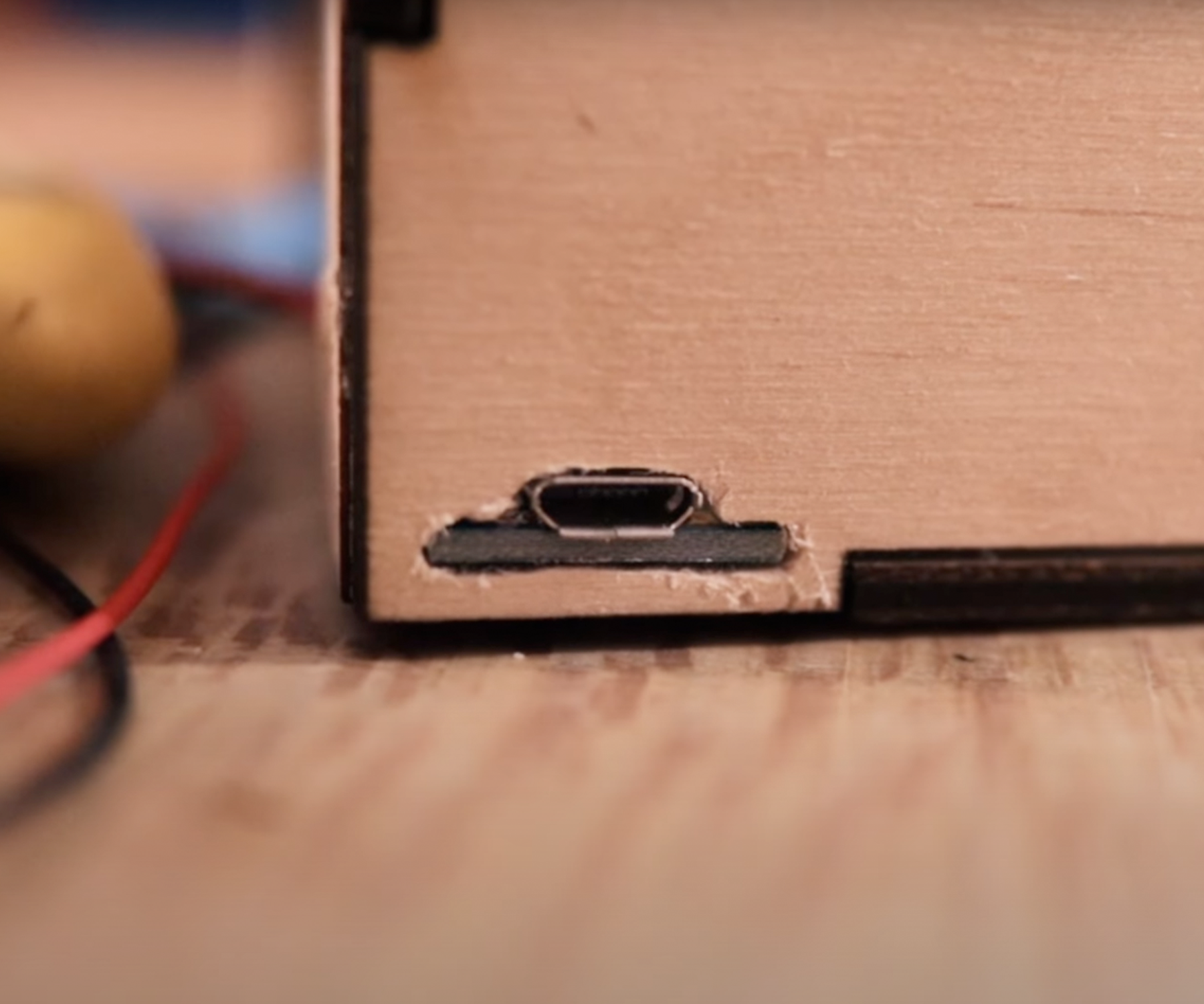 Keyhole Book Nook With Switchable Scenes : 9 Steps (with Pictures ...