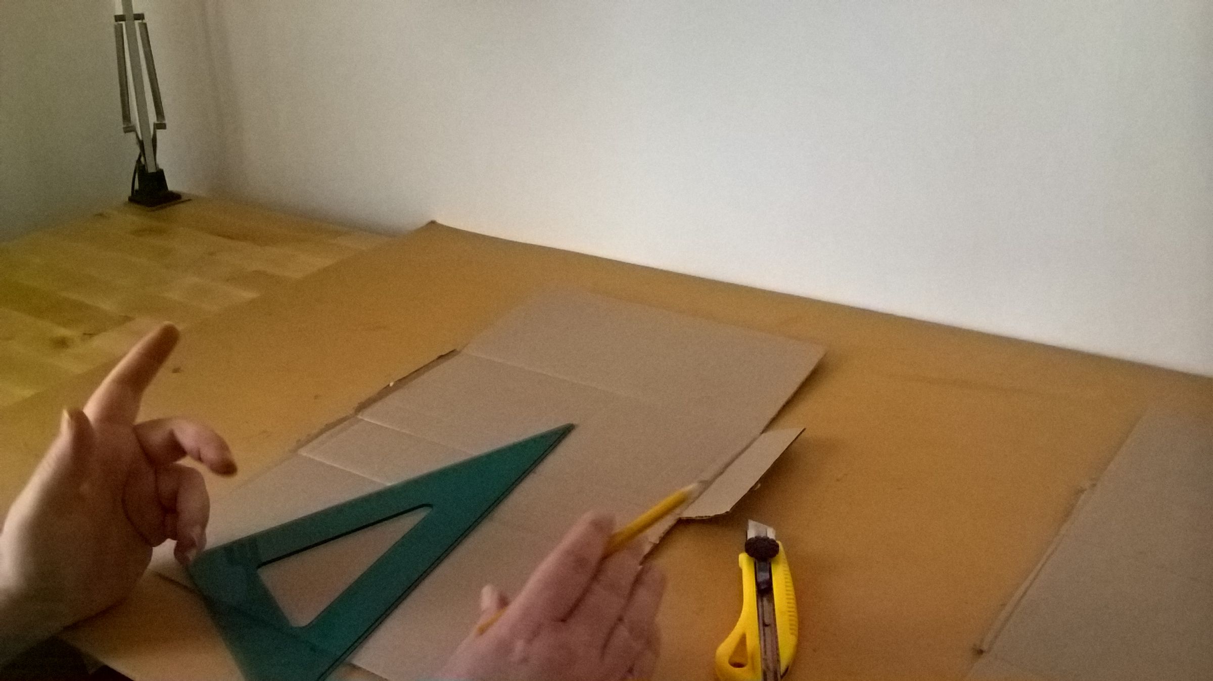 DIY Witch House Using Recycled Cardboard. : 5 Steps - Instructables