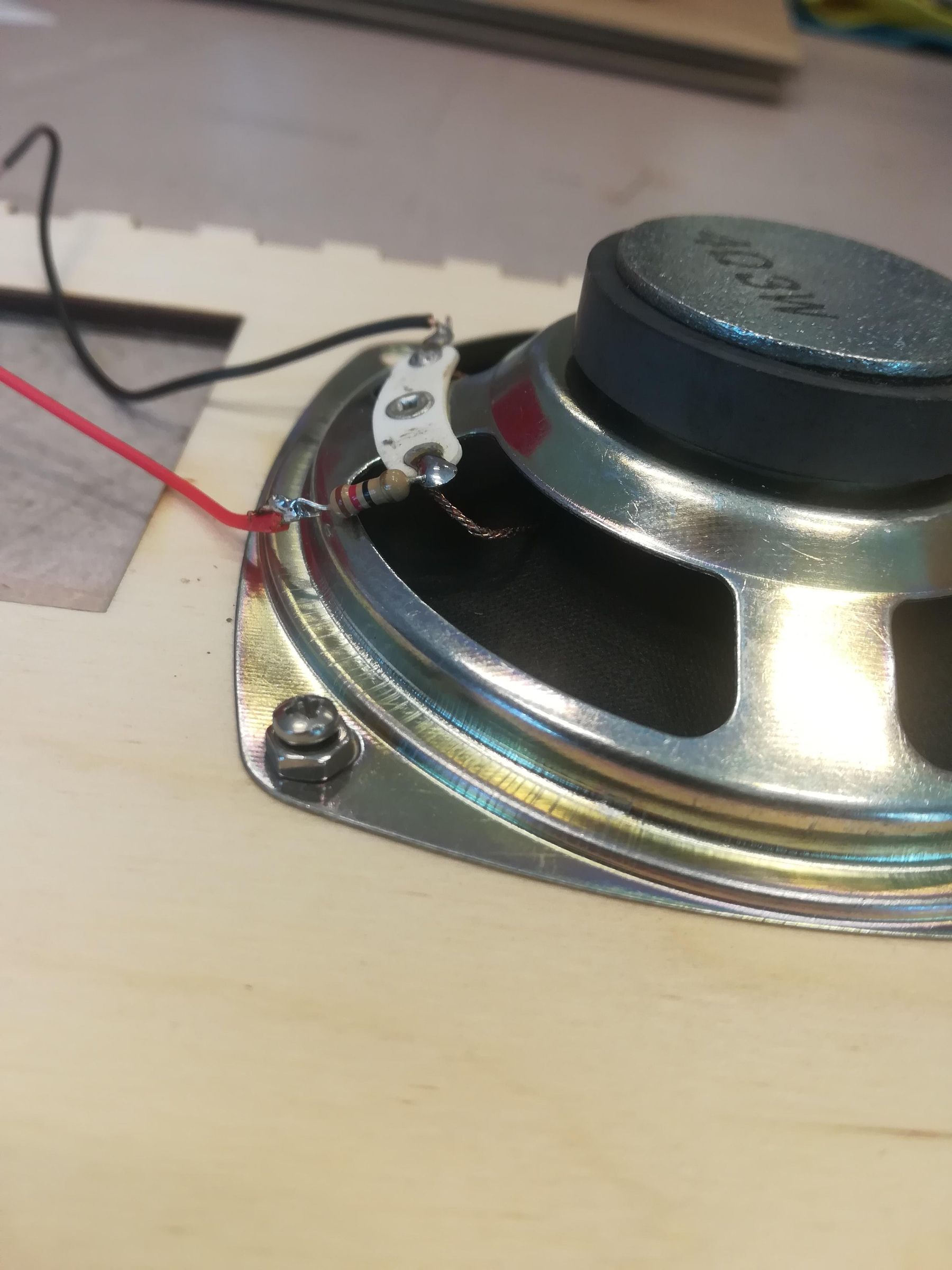 Plant-radio : 9 Steps (with Pictures) - Instructables