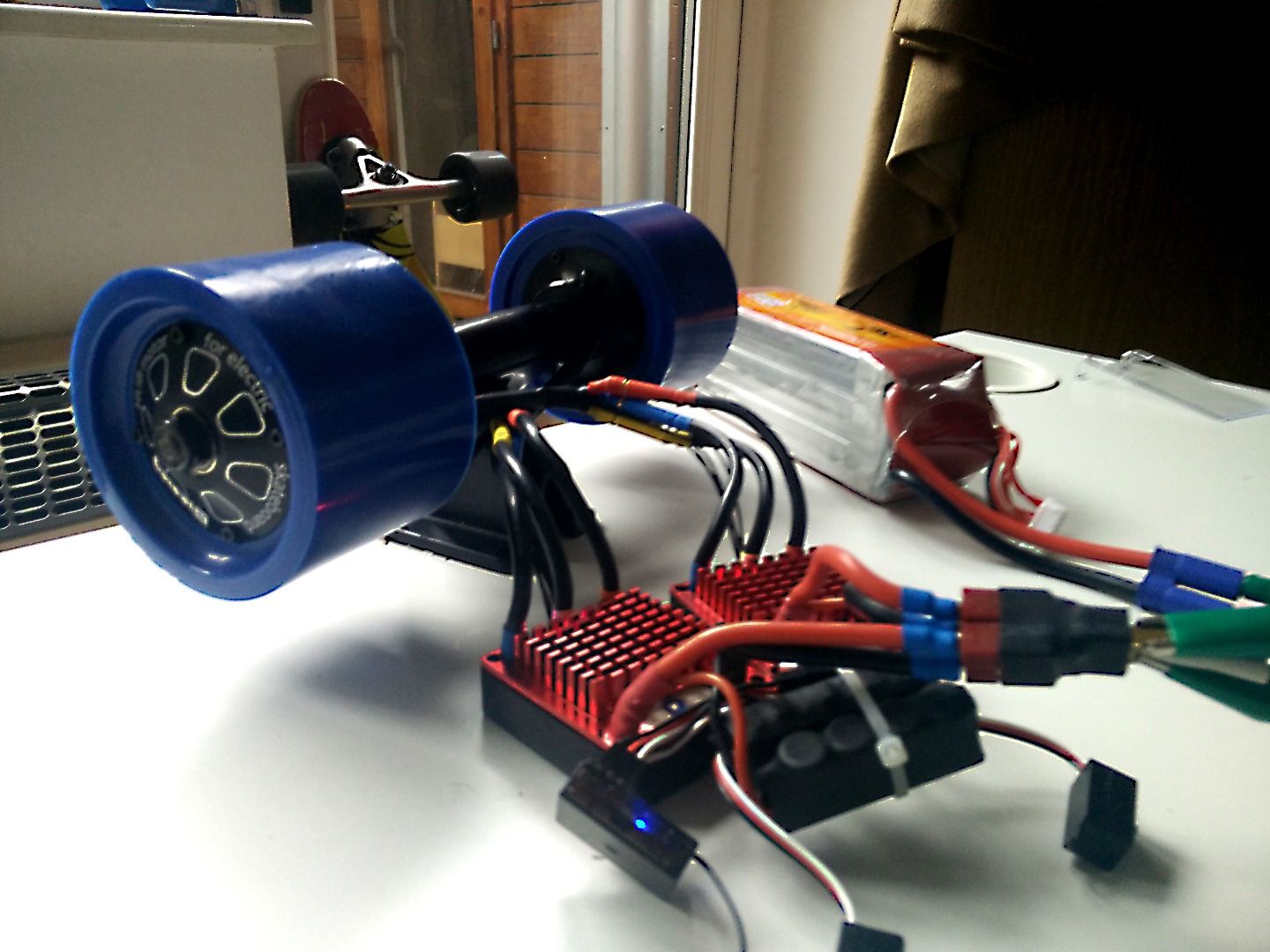 Electric Skateboard With In-wheel Motors (with Pictures) - Instructables