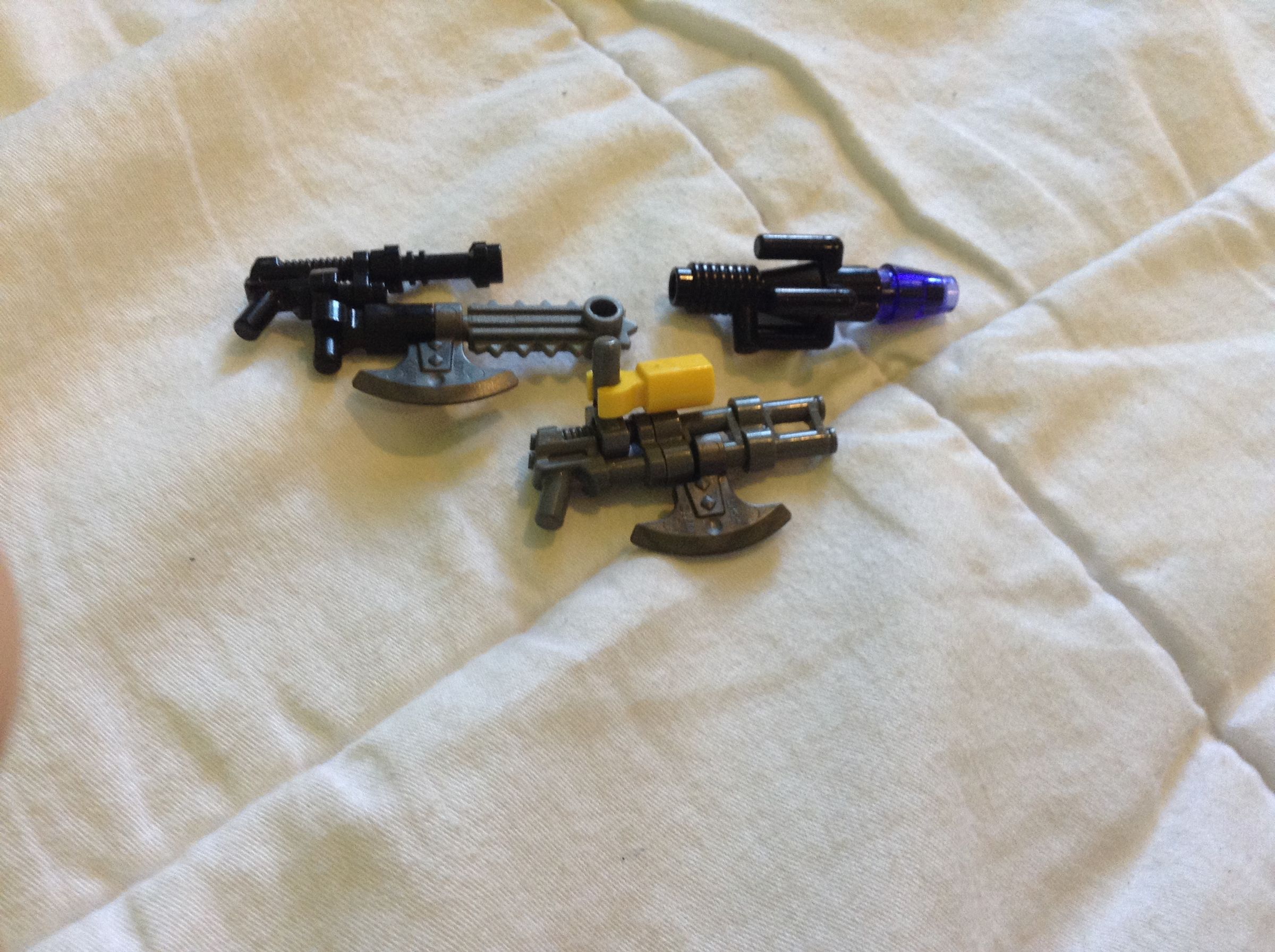 3 Cool Lego Weapons : 3 Steps - Instructables