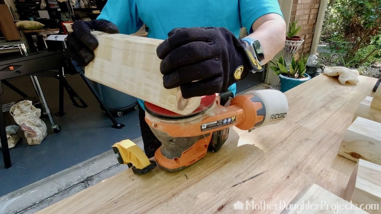 How to Use Landscape Timbers to Make an Outdoor Table : 4 Steps (with ...