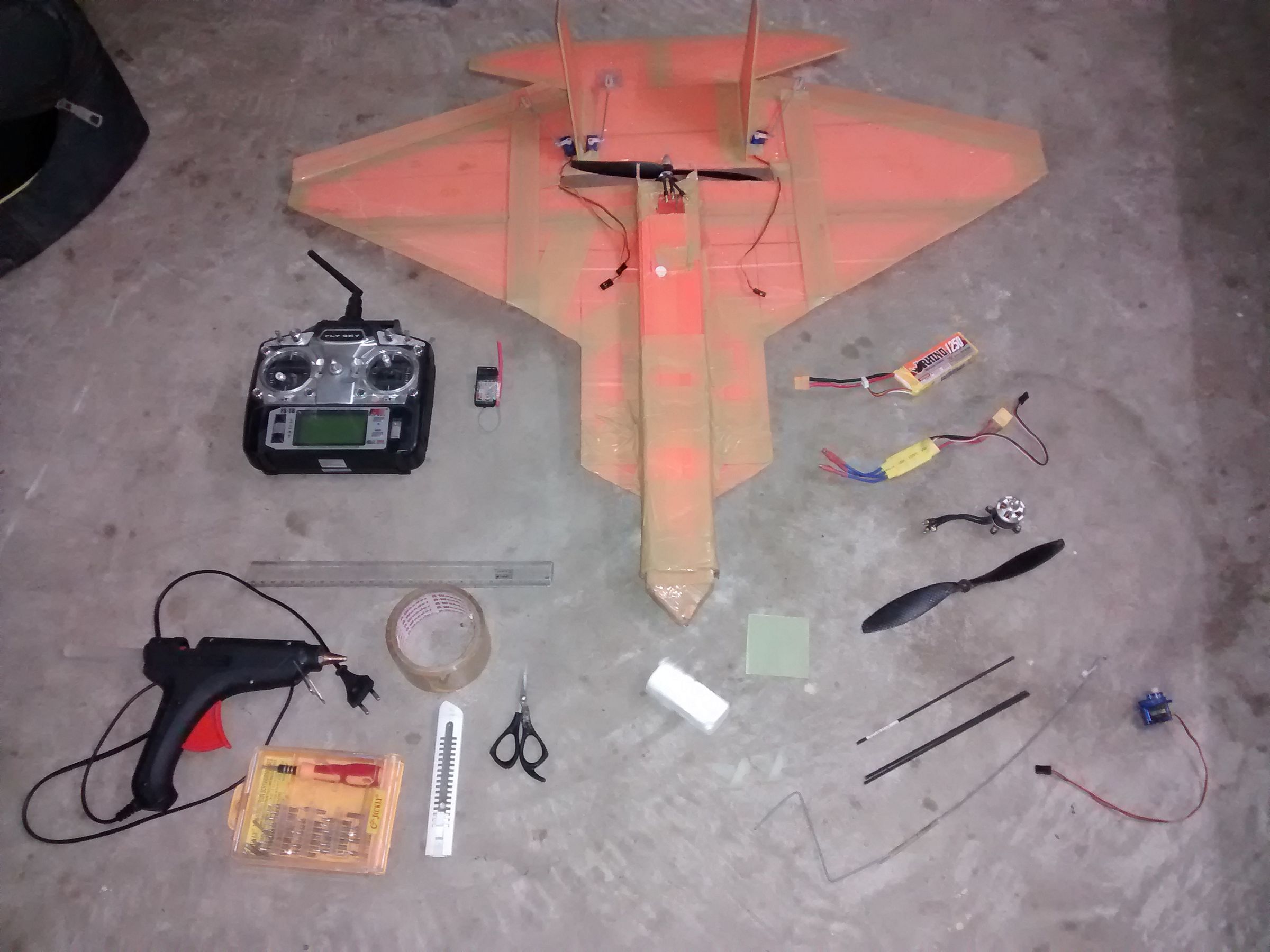 Subsonic F-22 Raptor: RC Plane DIY : 9 Steps (with Pictures ...