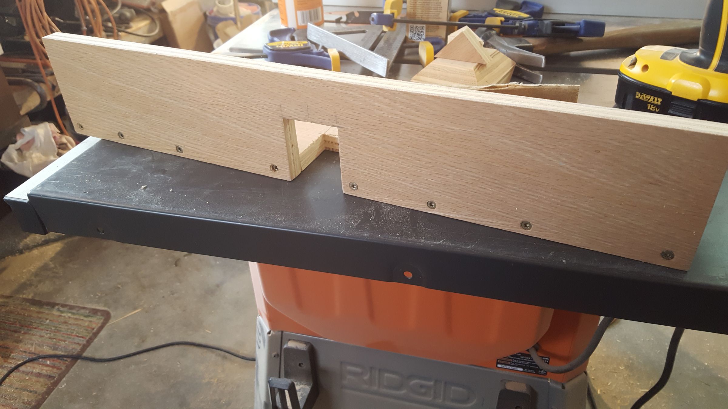 DIY Router Table : 6 Steps (with Pictures) - Instructables
