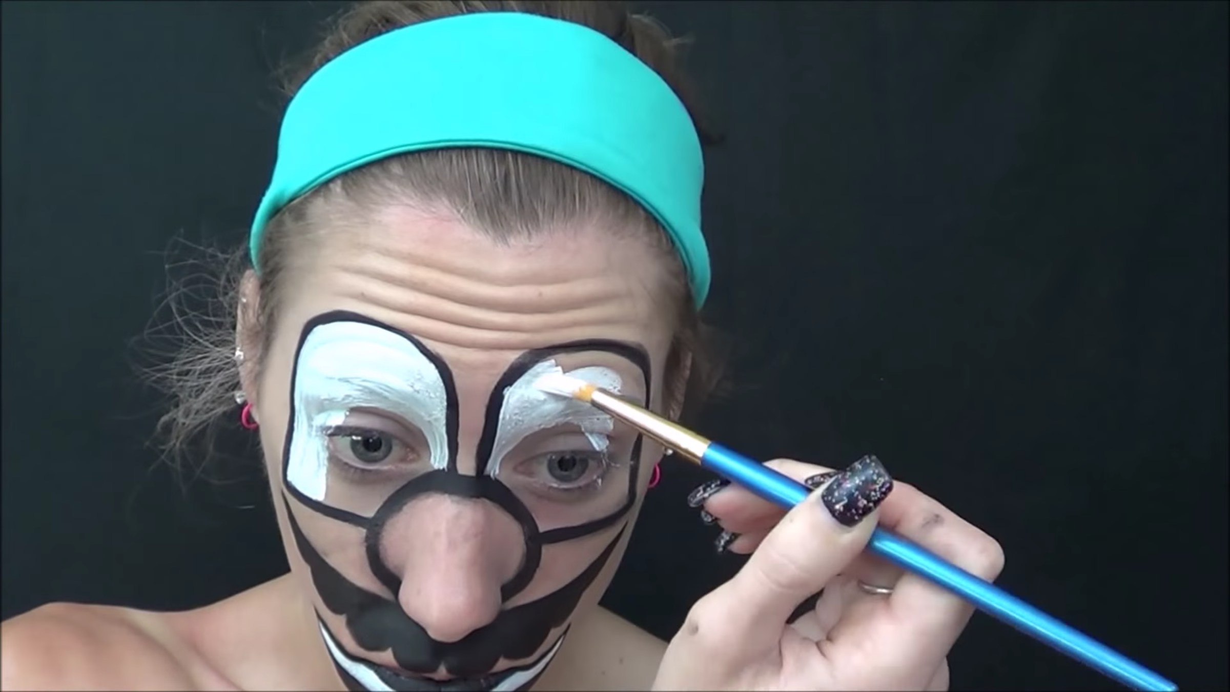 Mario Face Paint : 7 Steps - Instructables