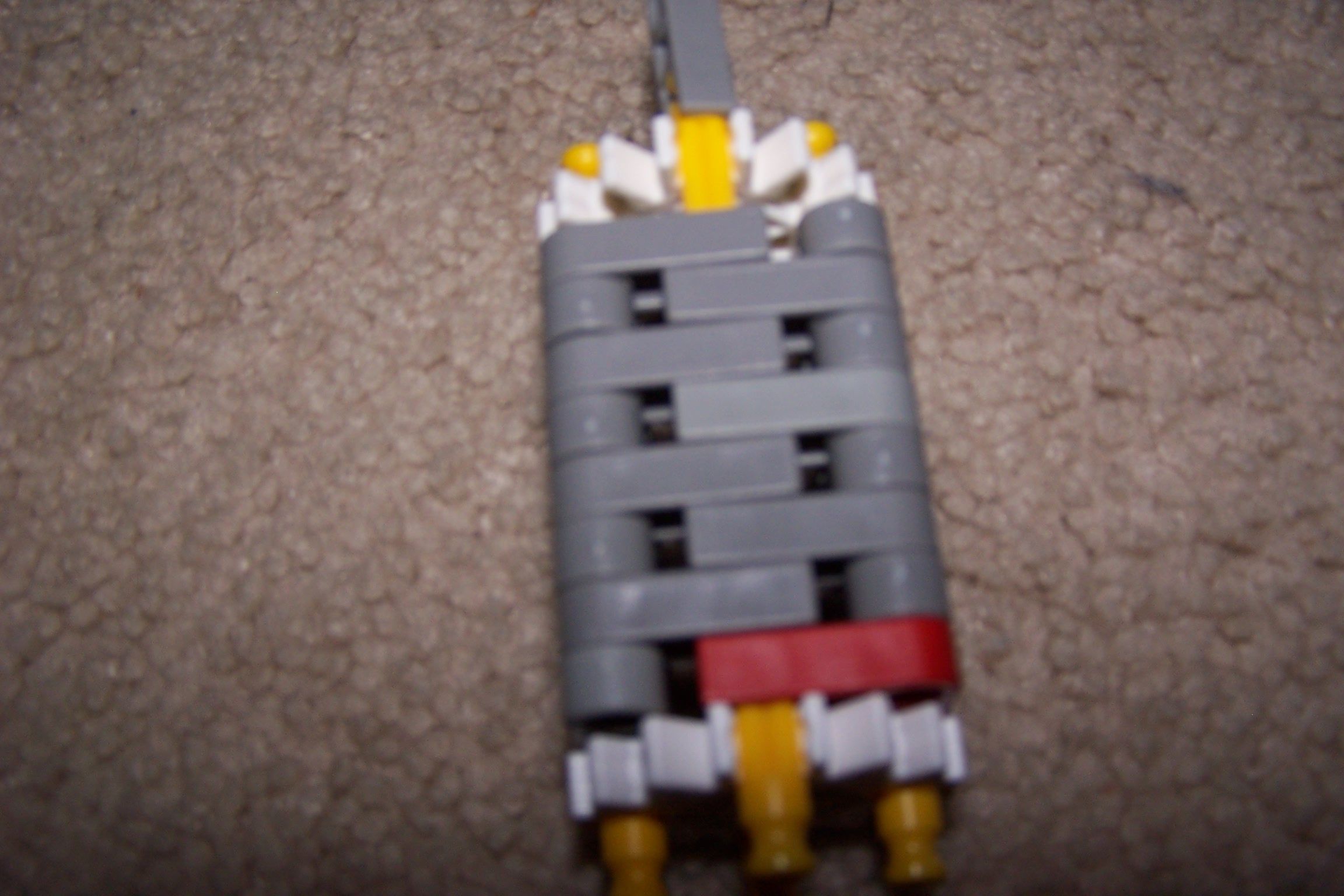 Knex HESG(High Explosive Shrapnel Grenade) : 3 Steps - Instructables