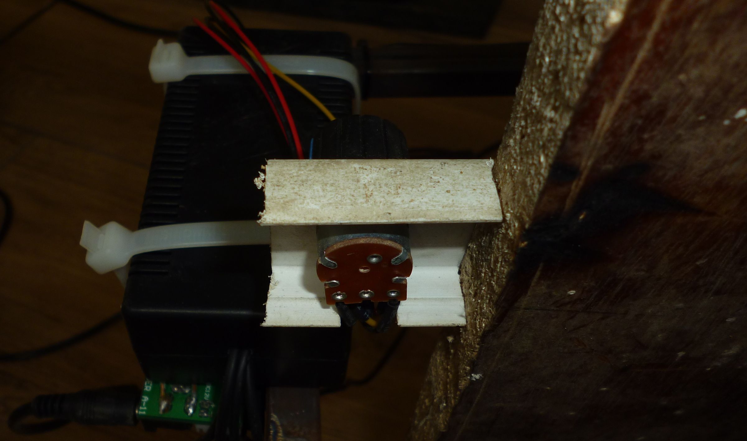 Polyfoam Cutter : 5 Steps - Instructables
