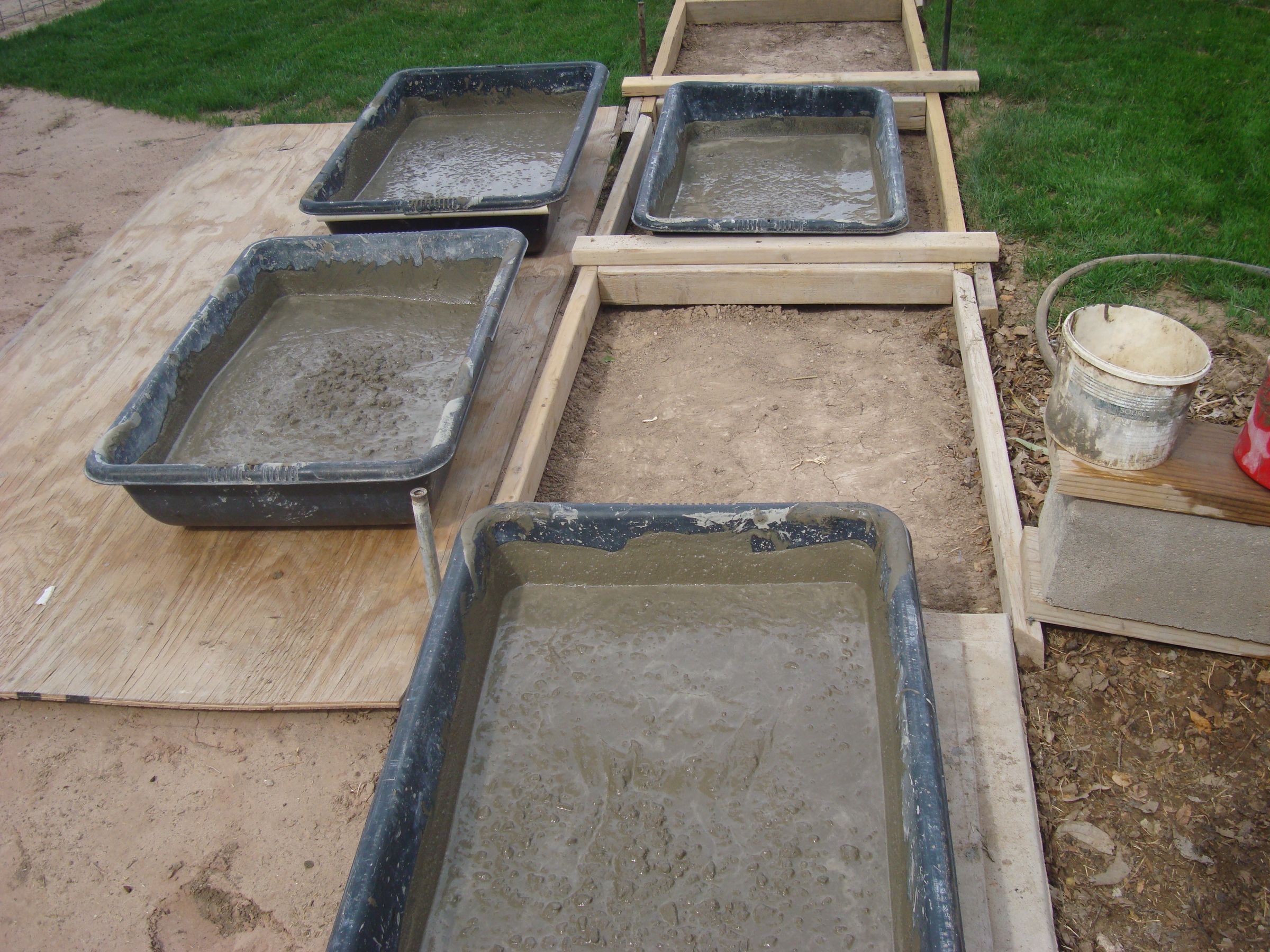 Concrete Sidewalk or Pavement : 20 Steps (with Pictures) - Instructables