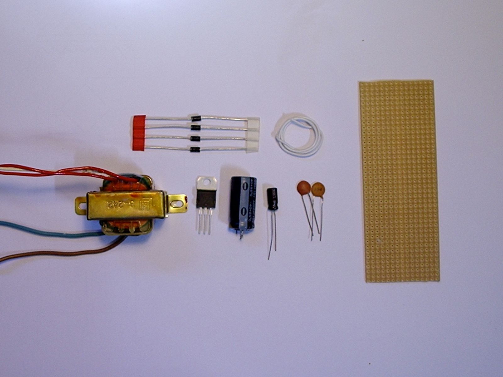Make a Simple 12 Volt Power Supply : 6 Steps - Instructables