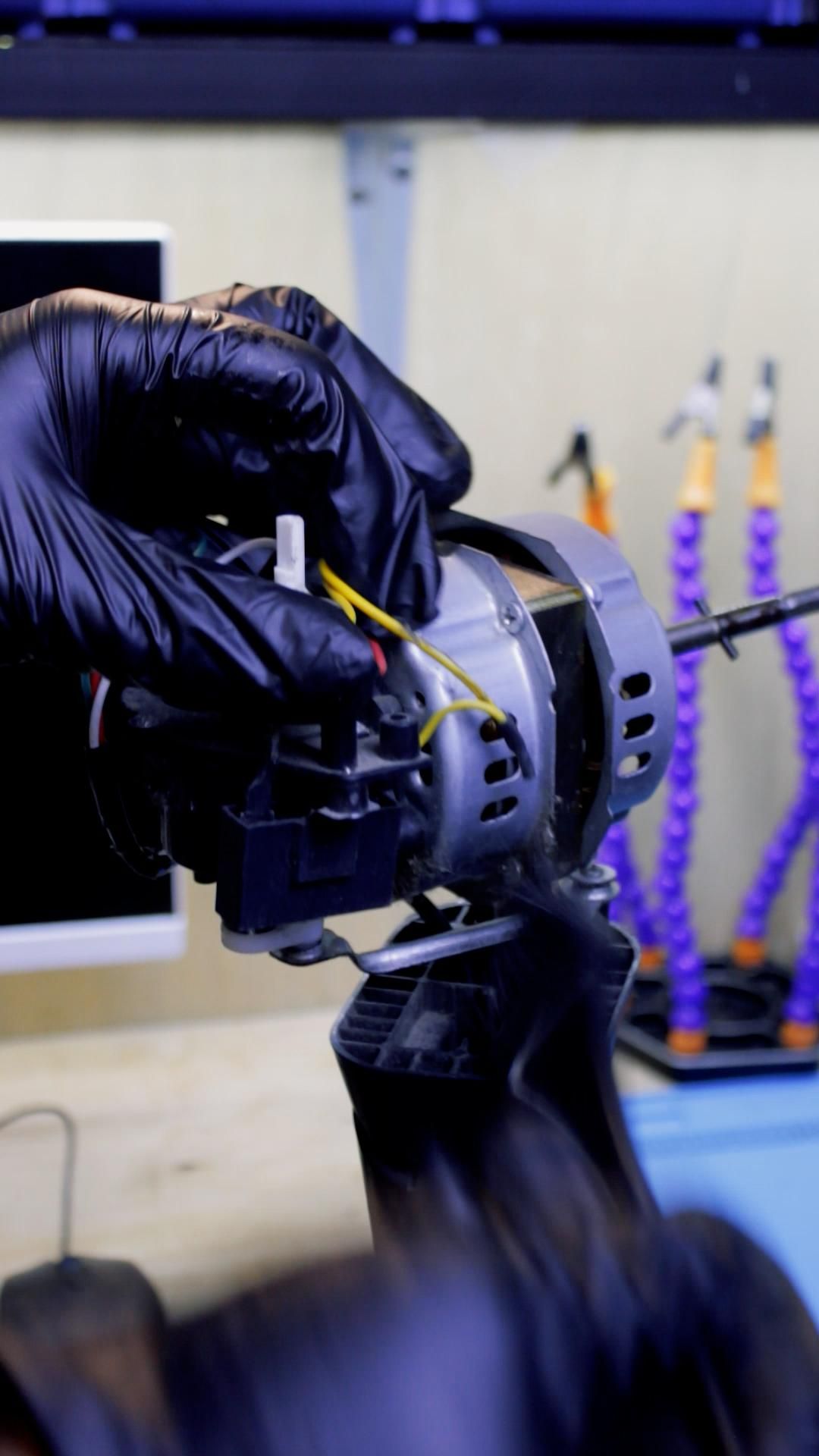 How to Fix a Broken Electric Fan: Motor Humming Sound | Rotor Not ...