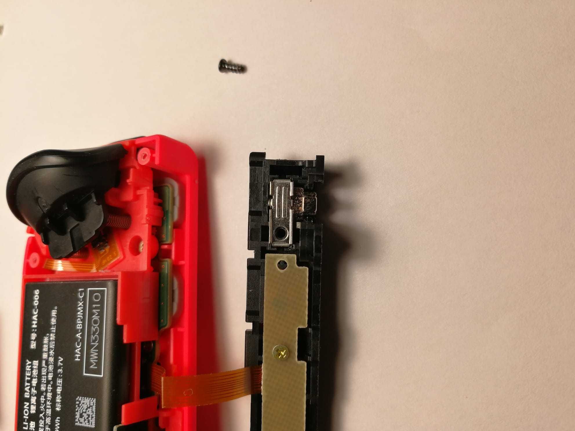 How to Add a Metal Lock to Your Joycons : 8 Steps - Instructables