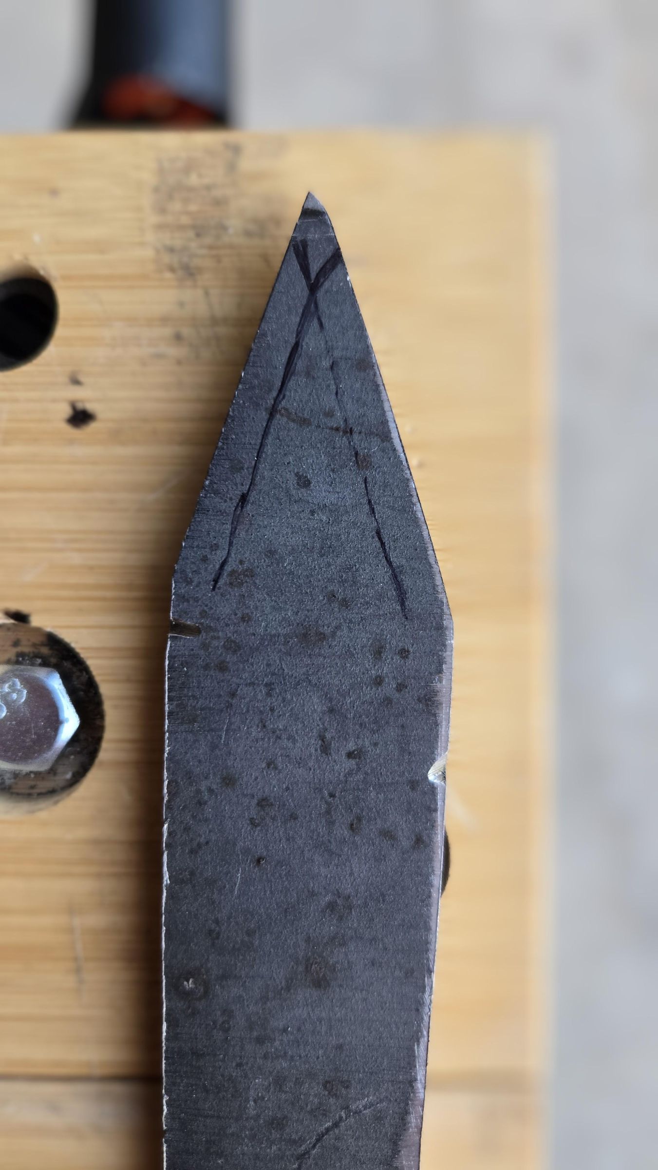 Cheap, Easy DIY No-spin Throwing Knives : 8 Steps - Instructables