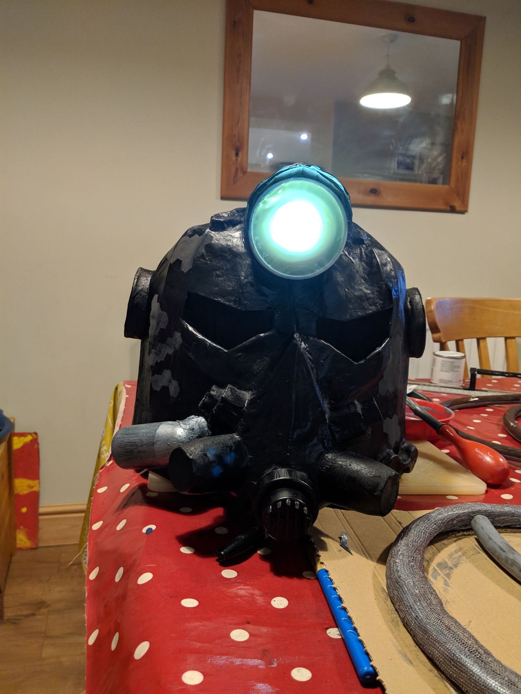 Recycled Power Armour Helmet : 19 Steps - Instructables