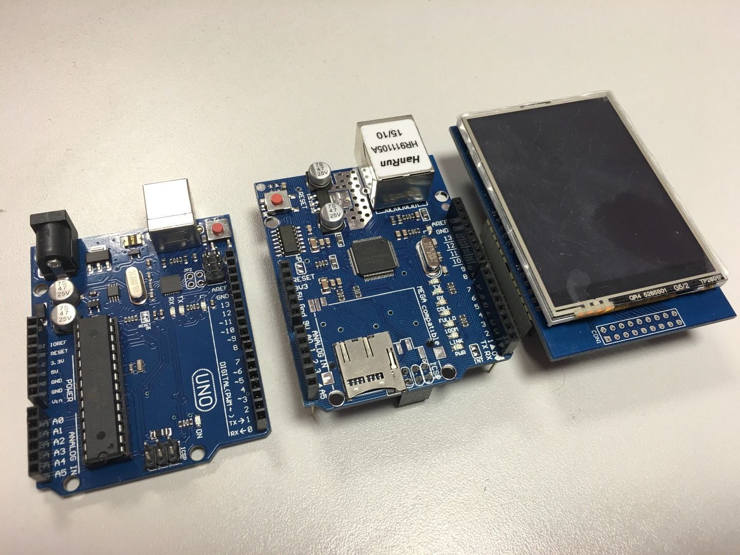 Display YouTube Stats on a 320x240 Pixel LCD Screen Connected to an ...